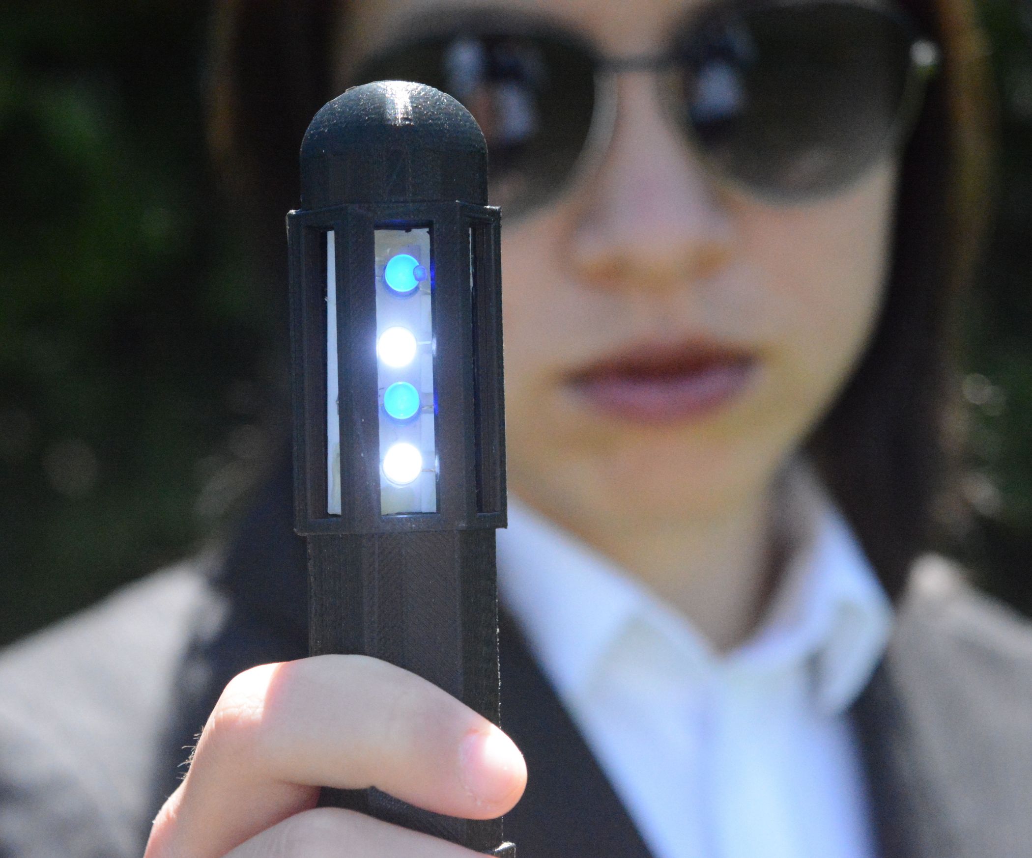 DIY Neuralyzer and Men in Black Costume : 6 Steps (with Pictures ...