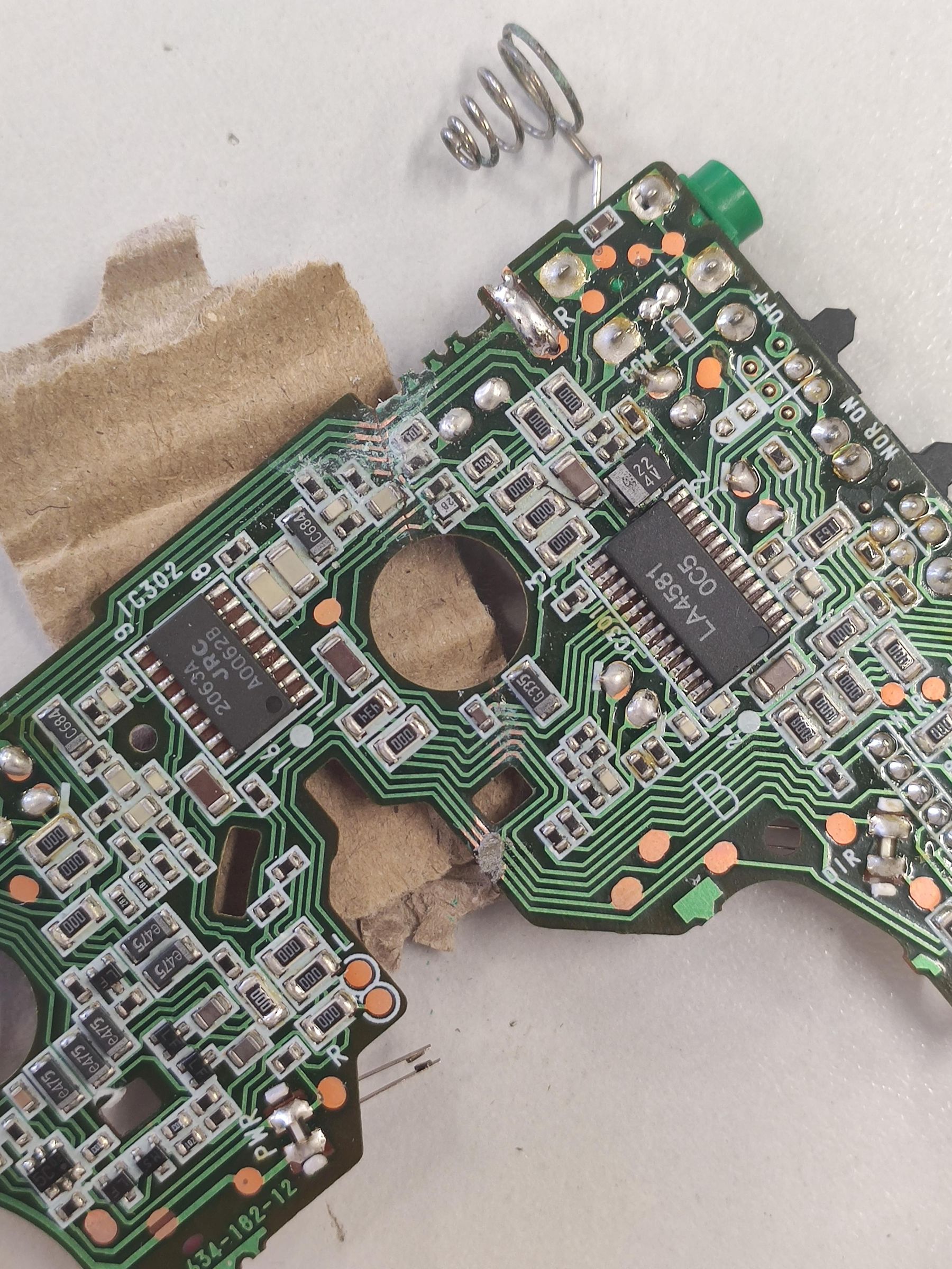 How to Repair a Snapped/Cracked PCB (Circuit Board) : 5 Steps ...
