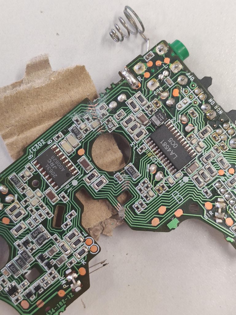 How to Repair a Snapped/Cracked PCB (Circuit Board) : 5 Steps ...