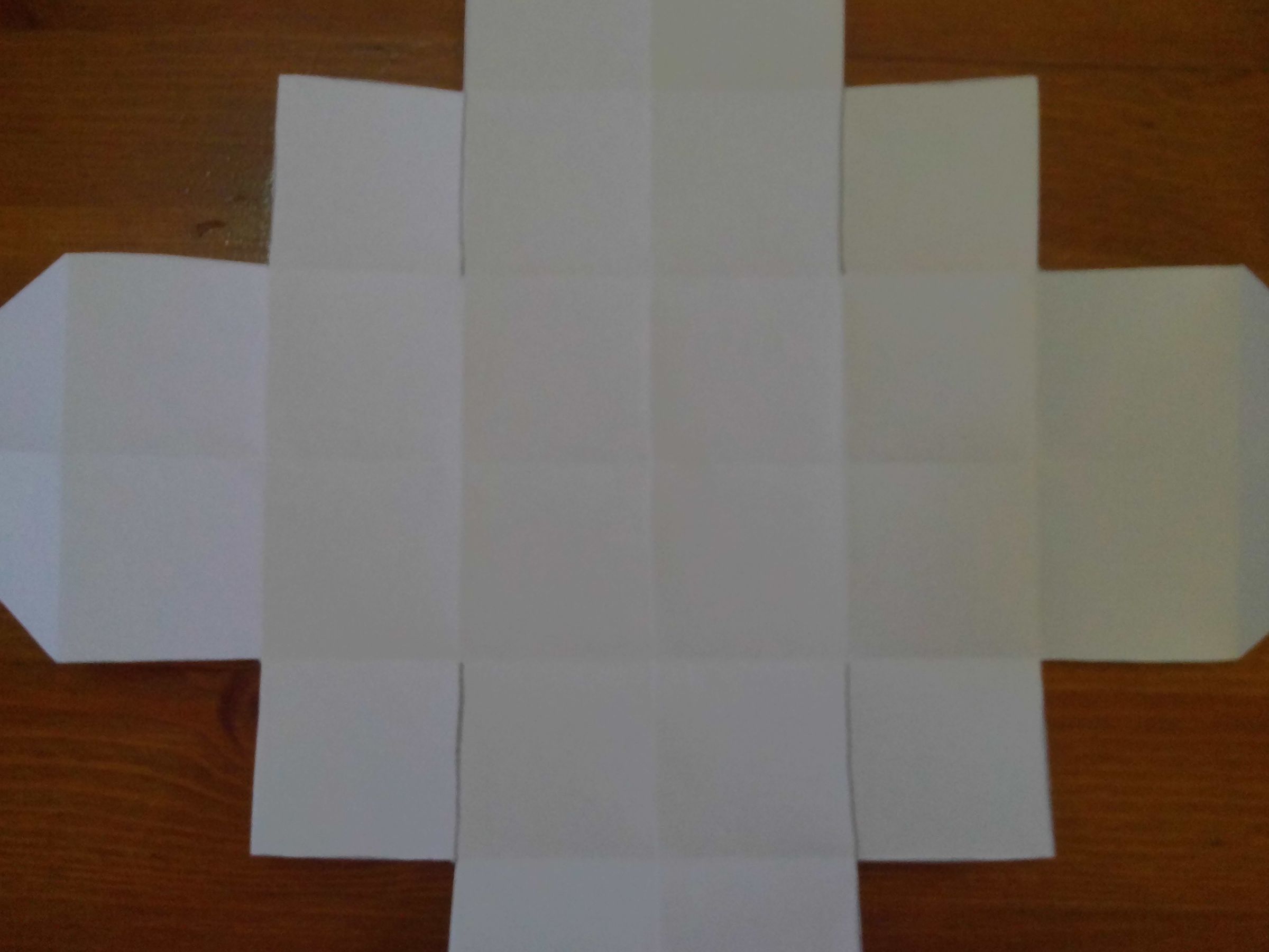 Easy Paper Gift Box (No Tape or Glue!) : 6 Steps - Instructables