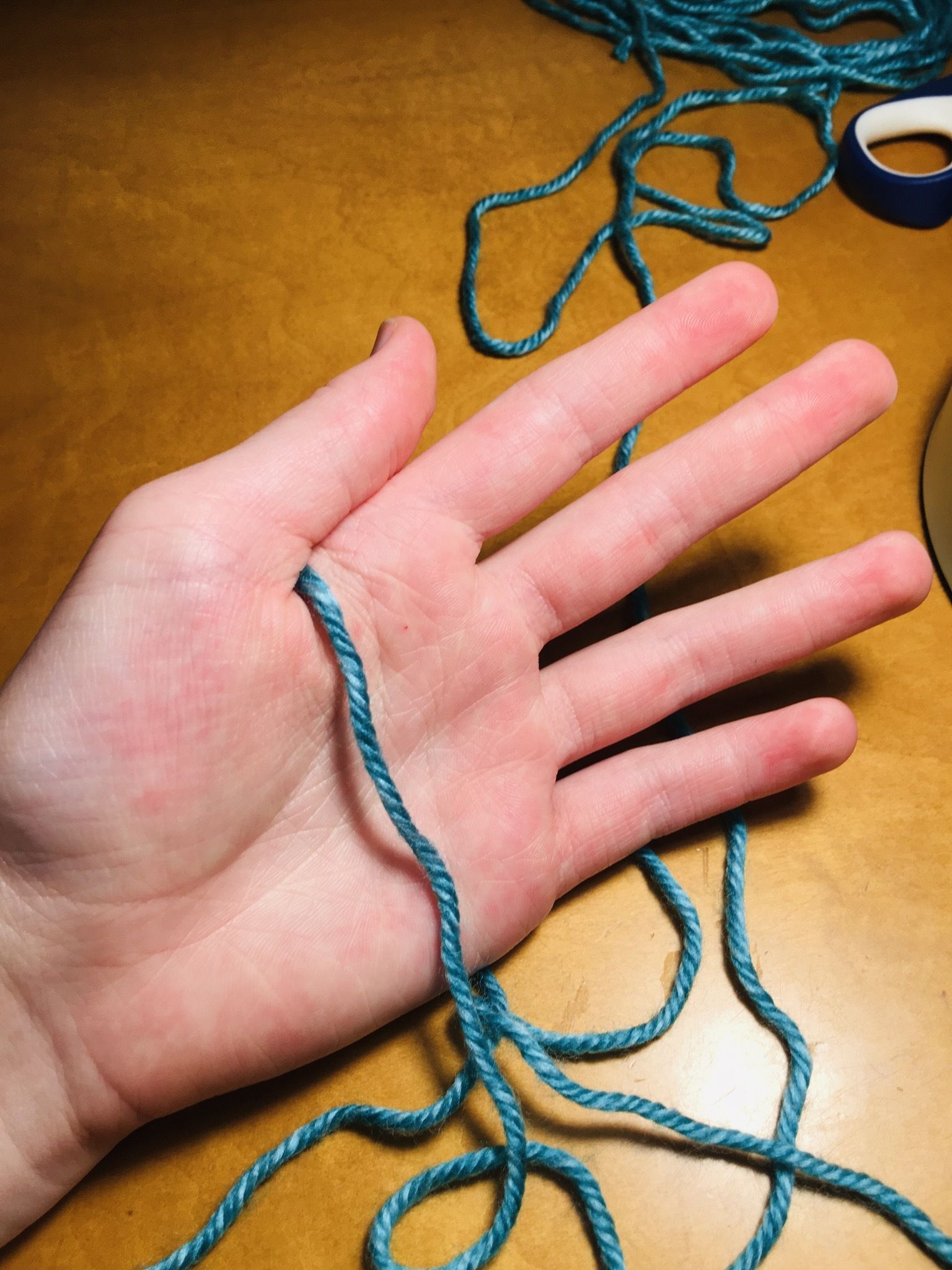 Learn to Finger Knit : 3 Steps - Instructables