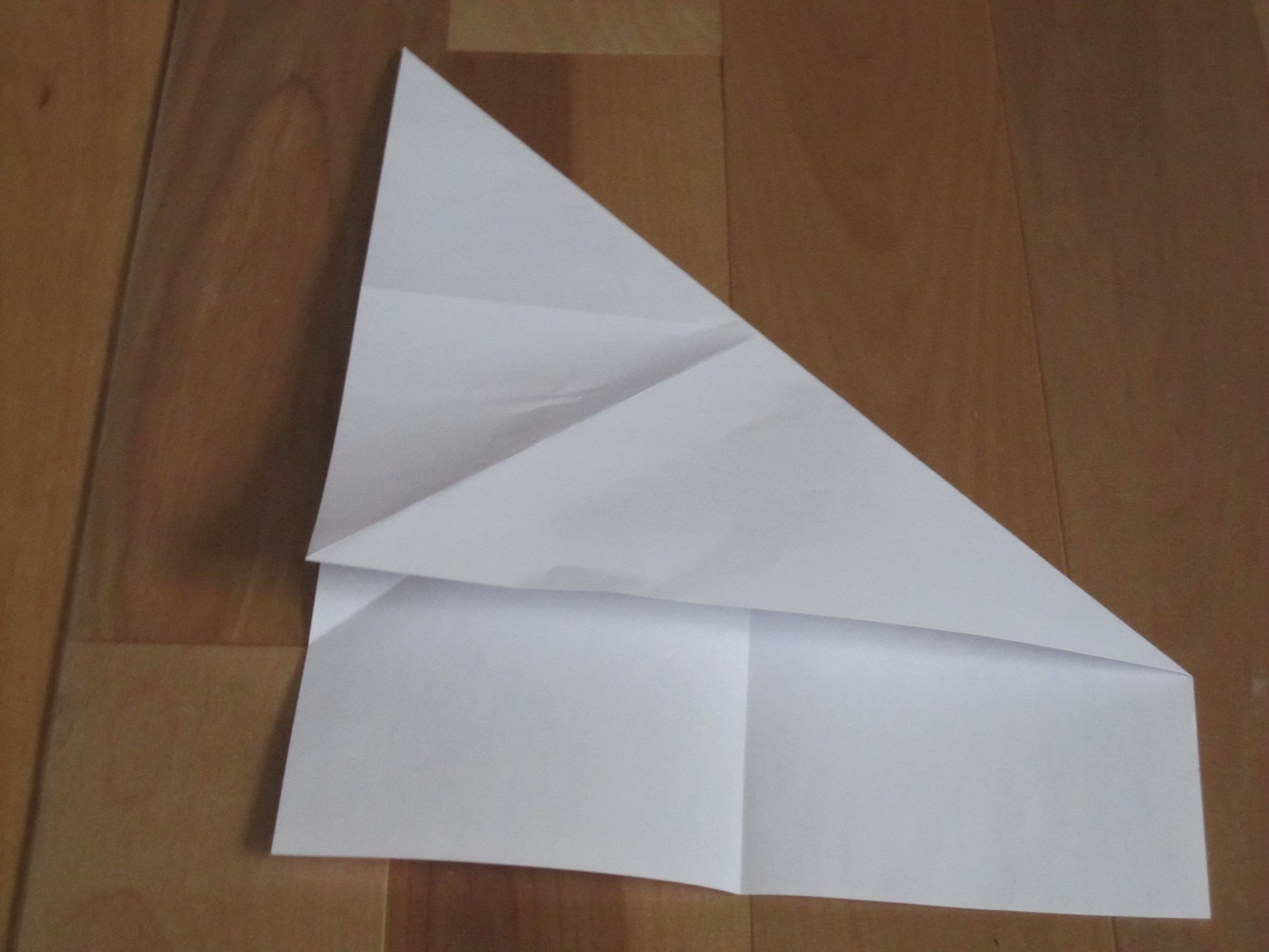 How to Fold the Paper Piggyback Jet. : 3 Steps - Instructables