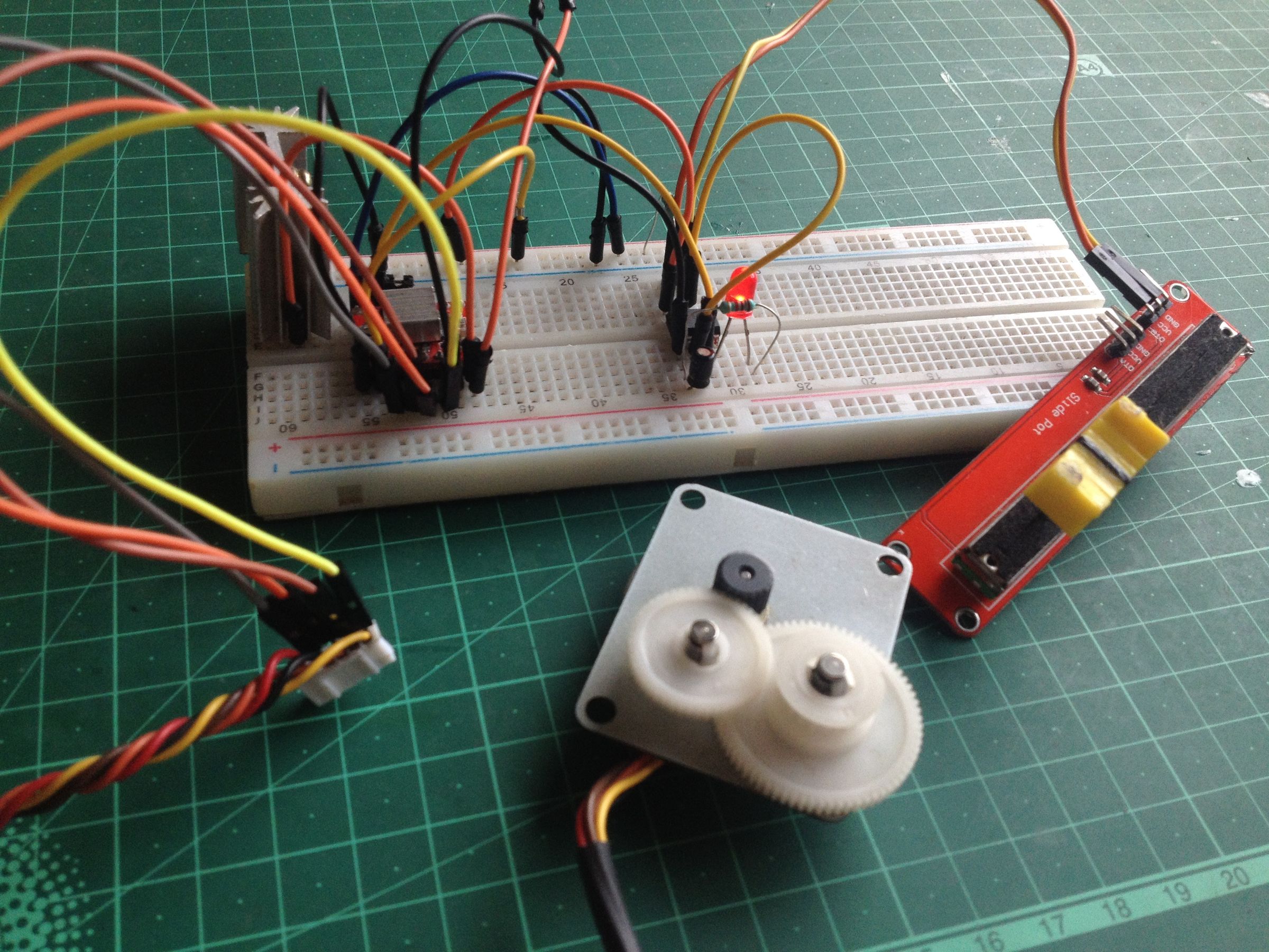 Stepper Motor Speed Control Without Microcontroller : 5 Steps ...