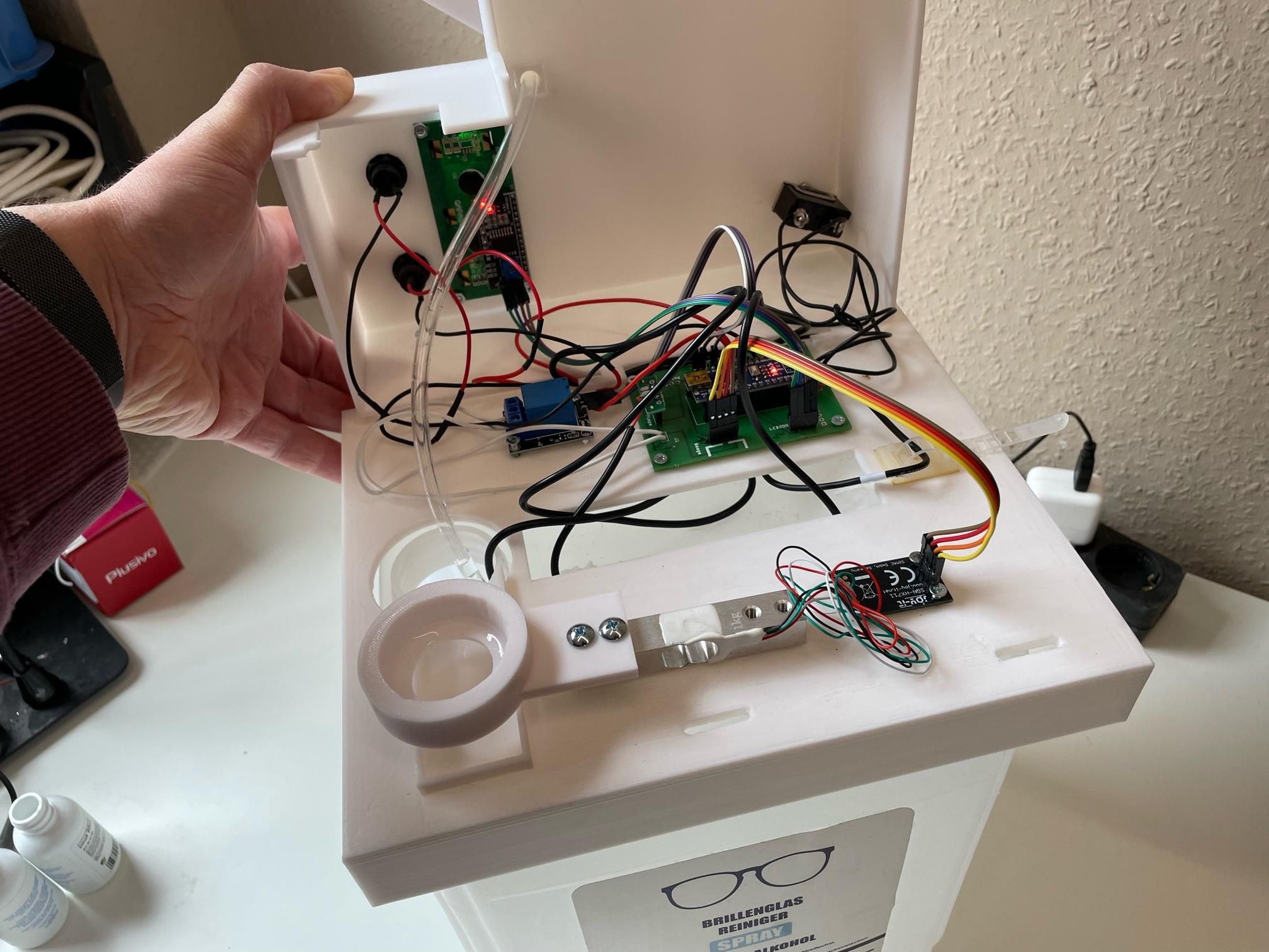 Automatic Bottle Filling System : 3 Steps - Instructables