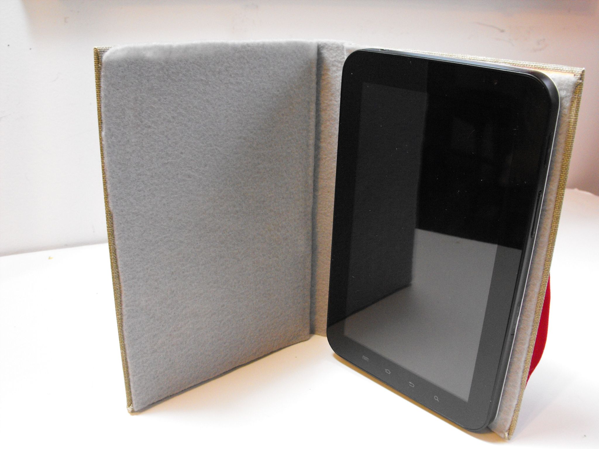 No-Sew Book Cover for Your EReader or Tablet : 7 Steps (with Pictures ...