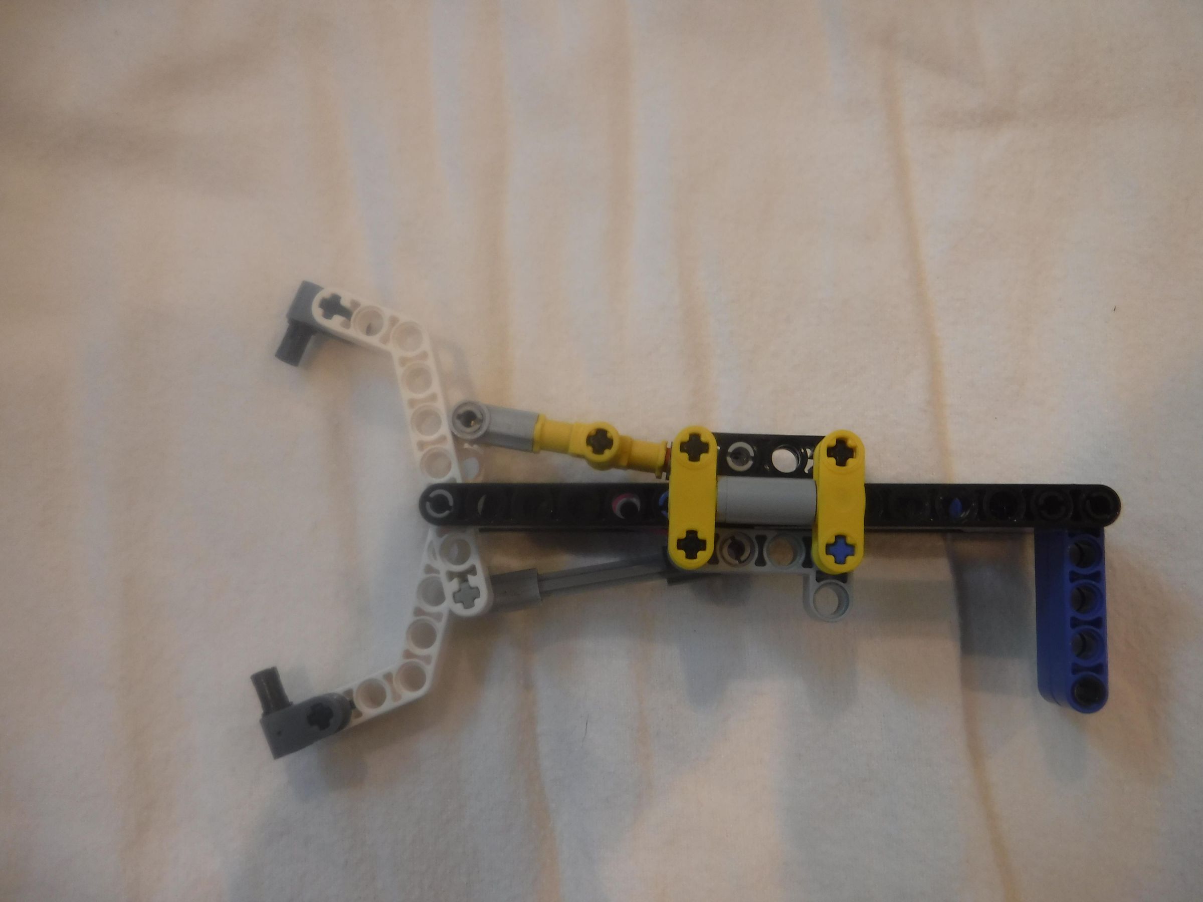 Lego Claw : 5 Steps - Instructables