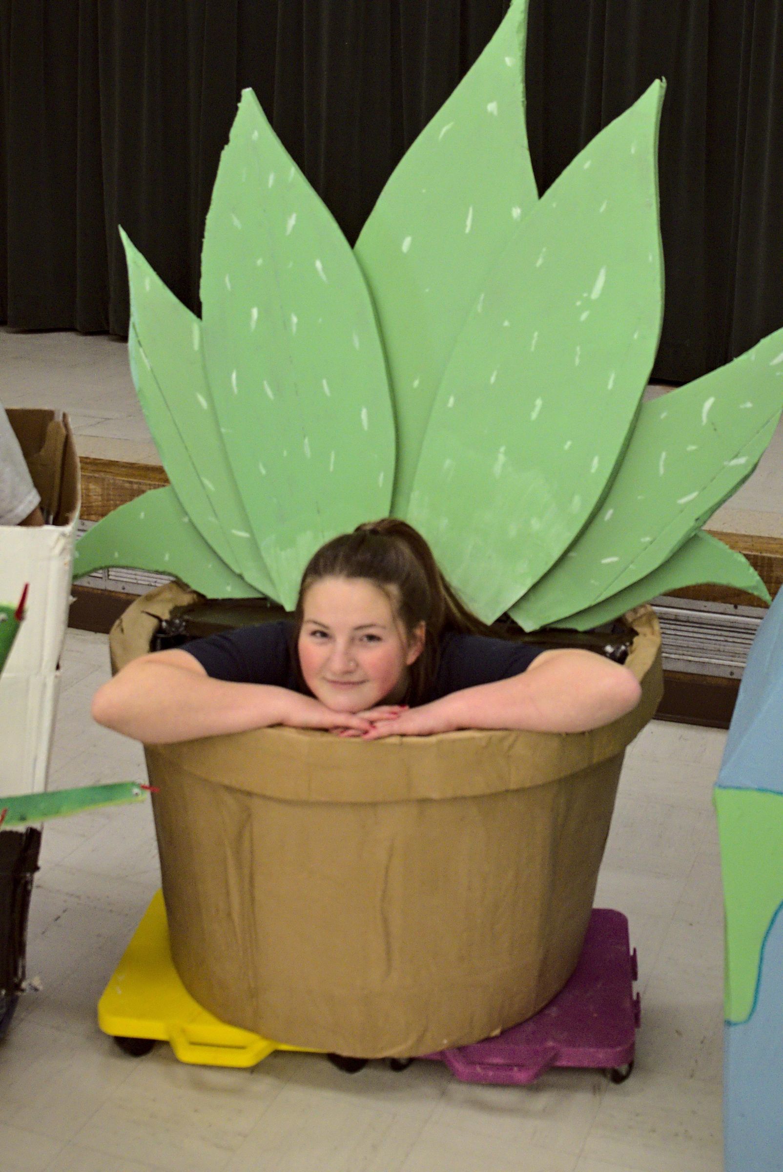 Aloe Vera Plant Costume : 9 Steps - Instructables