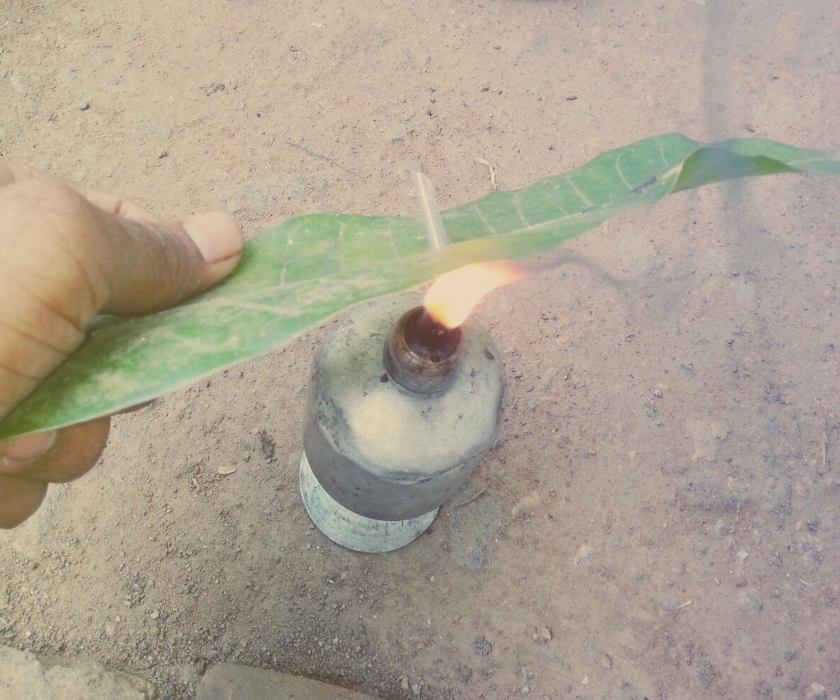 Diy Home Made Rocket With Using Old Bulb : 4 Steps - Instructables