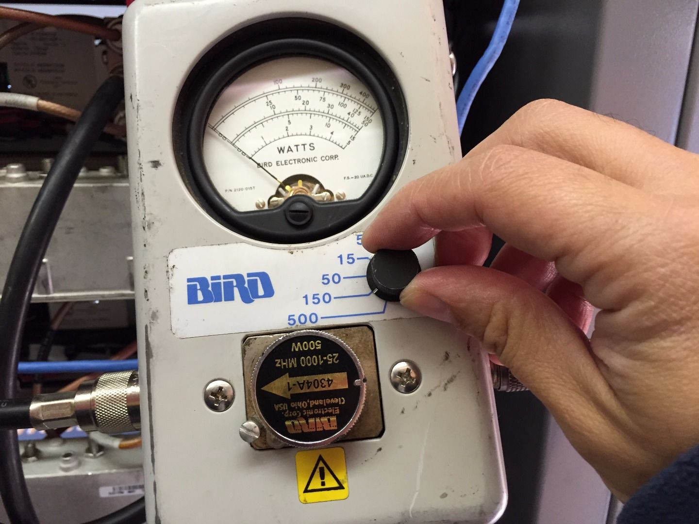 How to Quickly Test and Diagnose a Two Way Radio Transmitter : 5 Steps ...