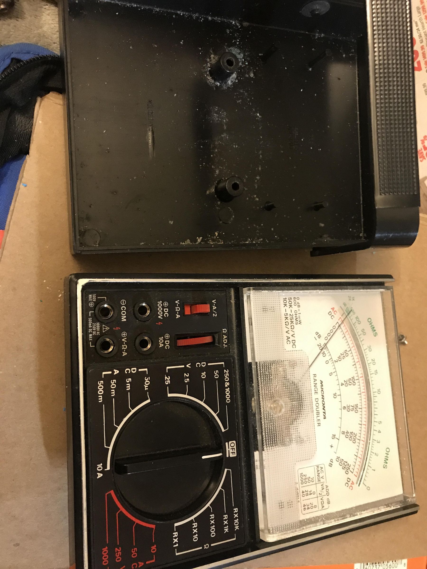 How to Fix Corroded Battery Terminals : 12 Steps (with Pictures ...