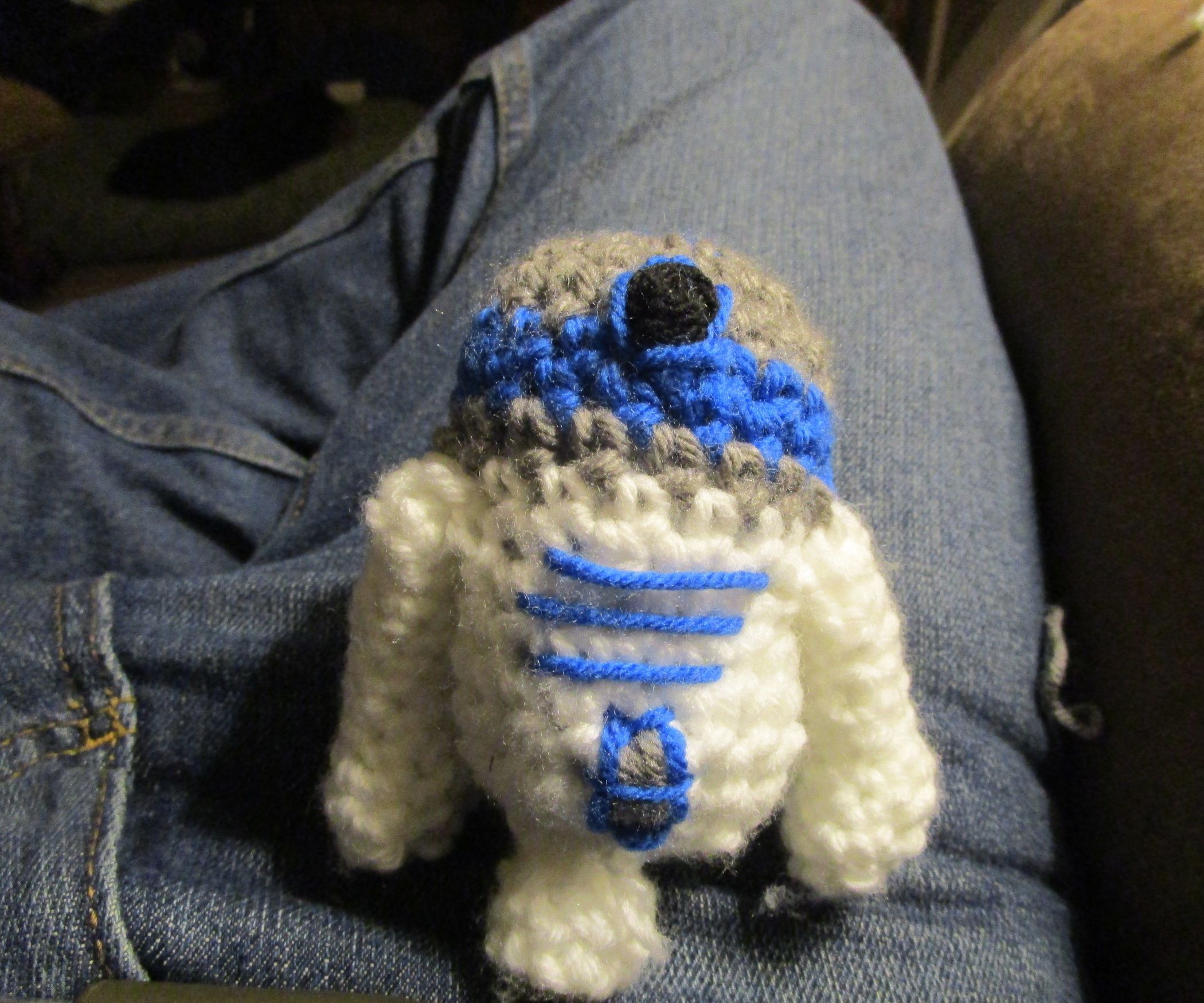 Crochet R2 D2 : 3 Steps - Instructables