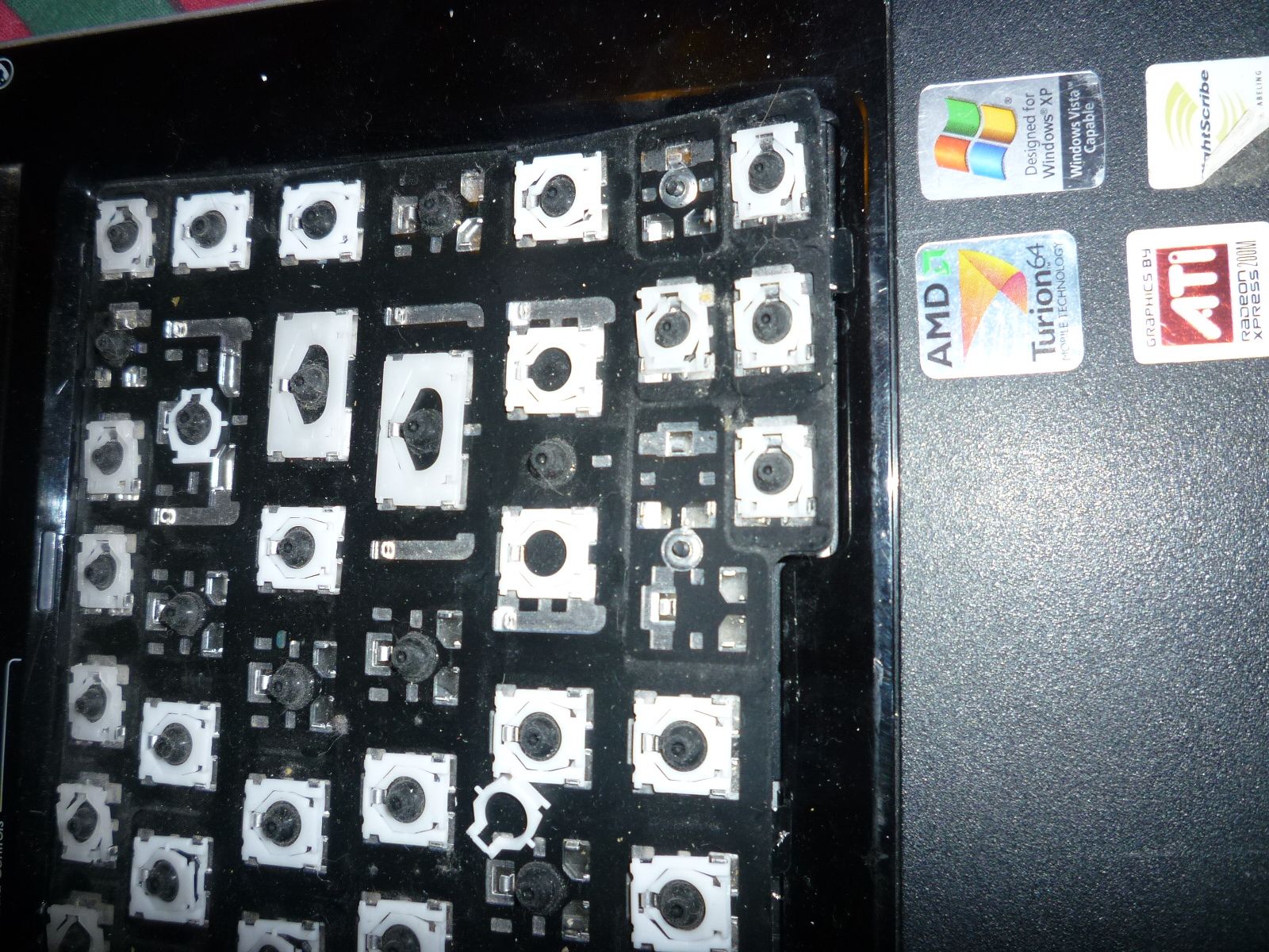 Keyboard Bracelet With Interchangeable Keys : 9 Steps - Instructables