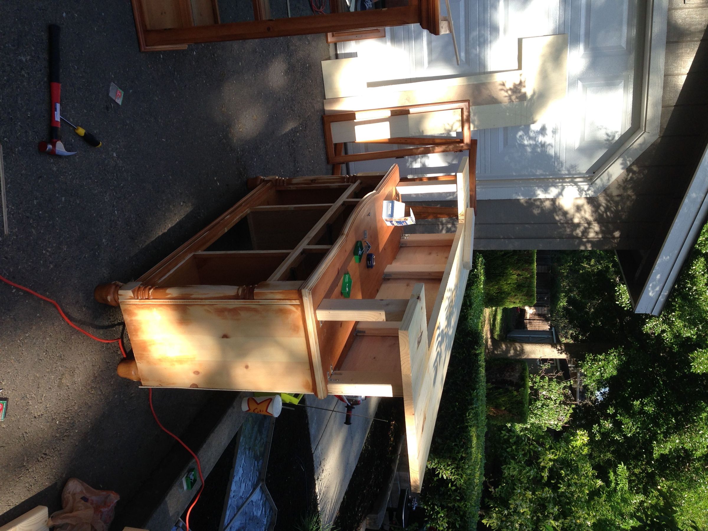 Hutch Re-purposed to a BAR DIY : 13 Steps (with Pictures) - Instructables