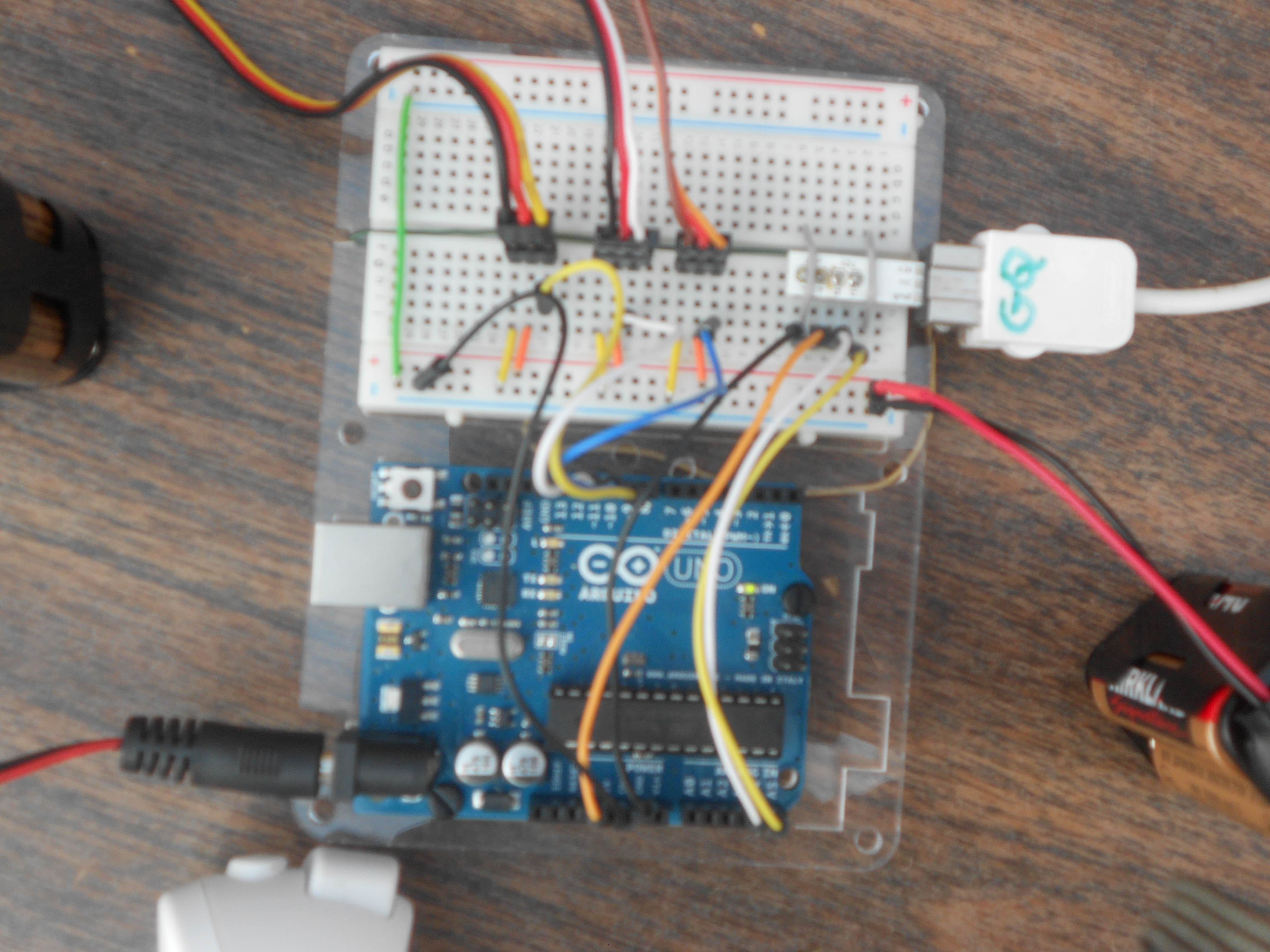 6 Shot Arduino Rubber Band Turret (Wii Nunchuck + Arduino) : 5 Steps ...