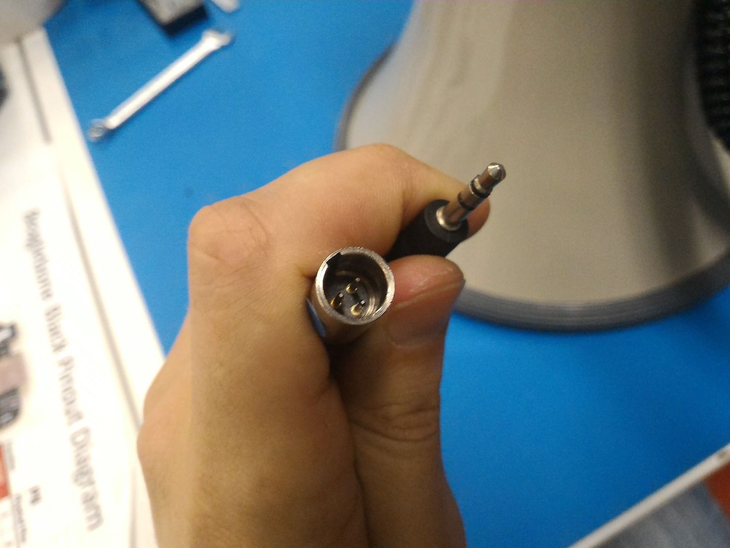 Megaphone for the Media : 6 Steps (with Pictures) - Instructables