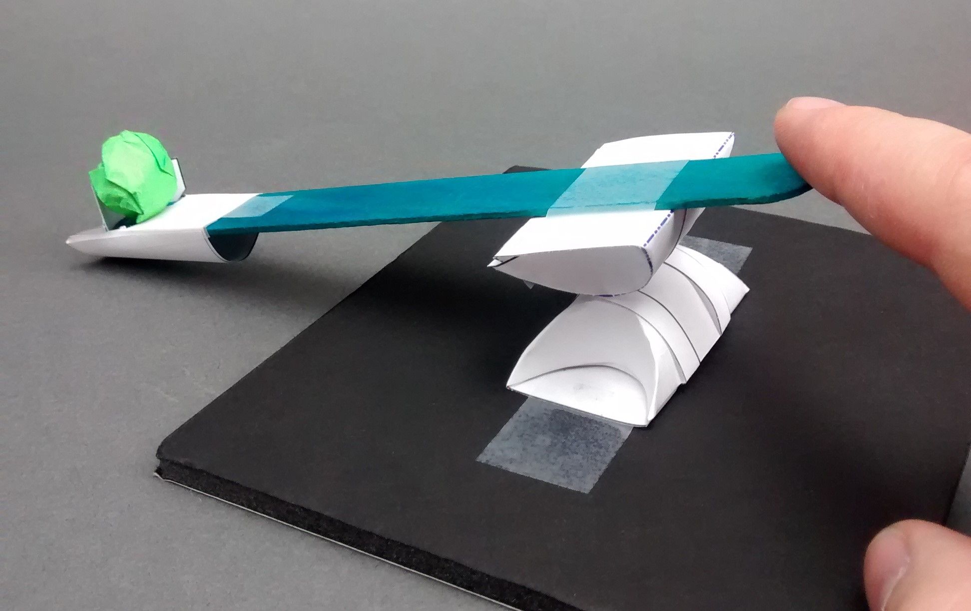 Catapult Origami : 11 Steps - Instructables
