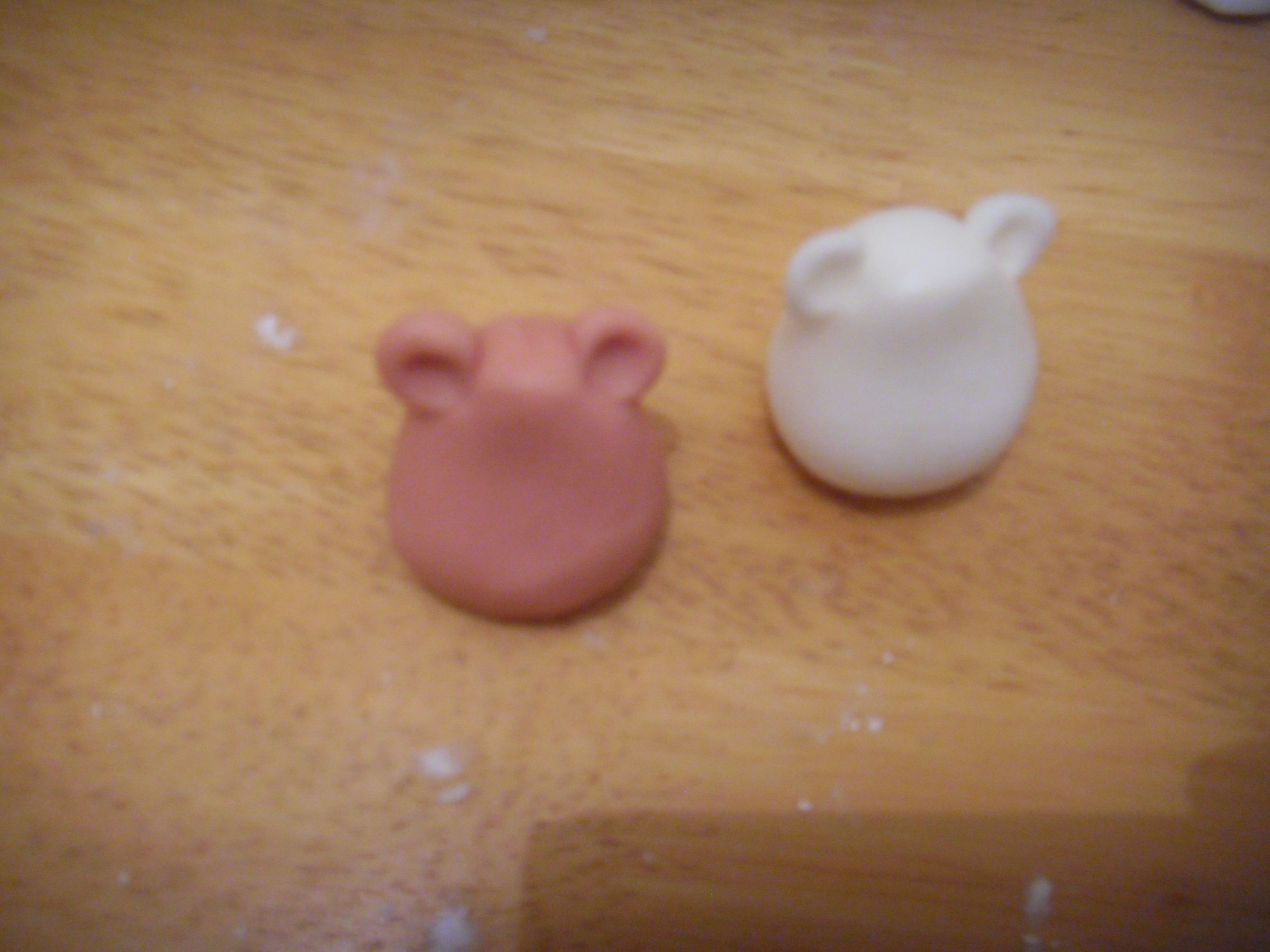 Sugar Paste Teddy Bears Tutorial : 16 Steps - Instructables