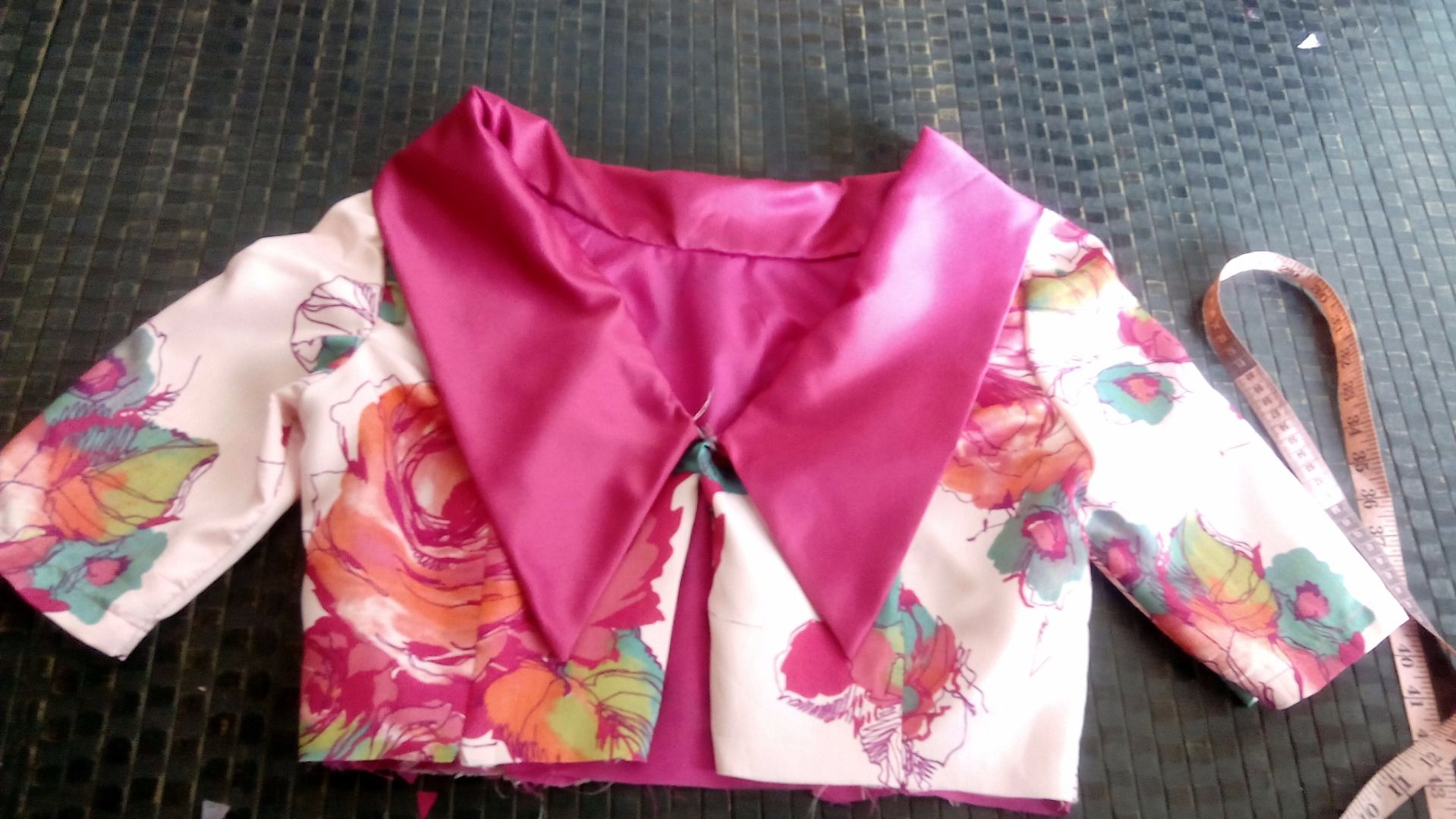 The Full Rolled Collar Dress : 6 Steps (with Pictures) - Instructables