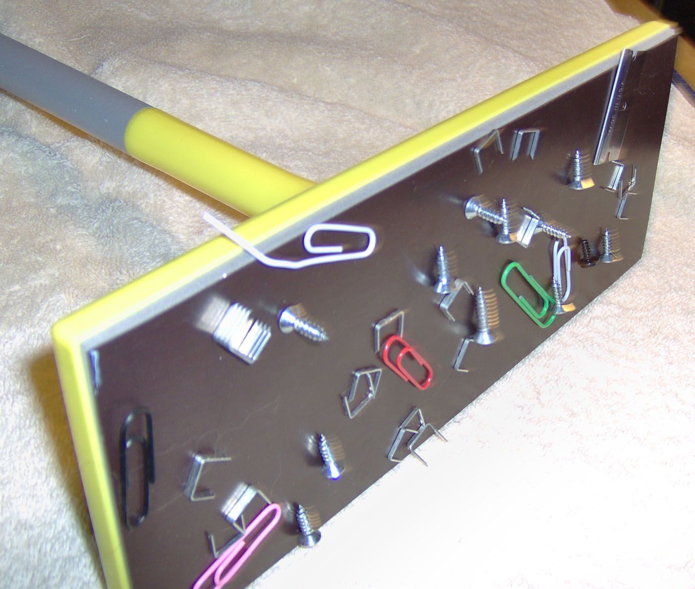 Screw Retriever : 5 Steps - Instructables