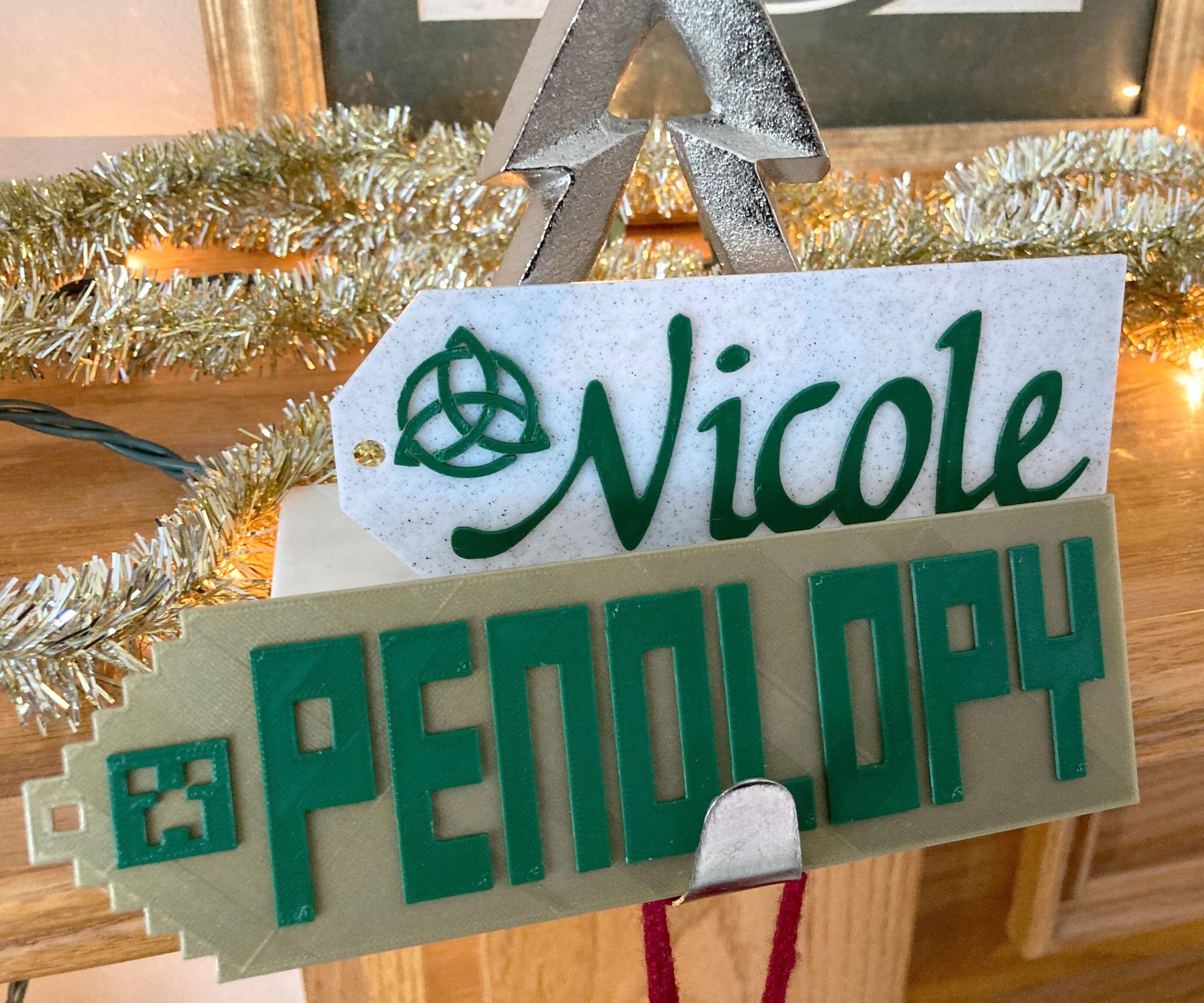 Custom Fonts in Tinkercad - Personalized Stocking Tags : 5 Steps (with ...