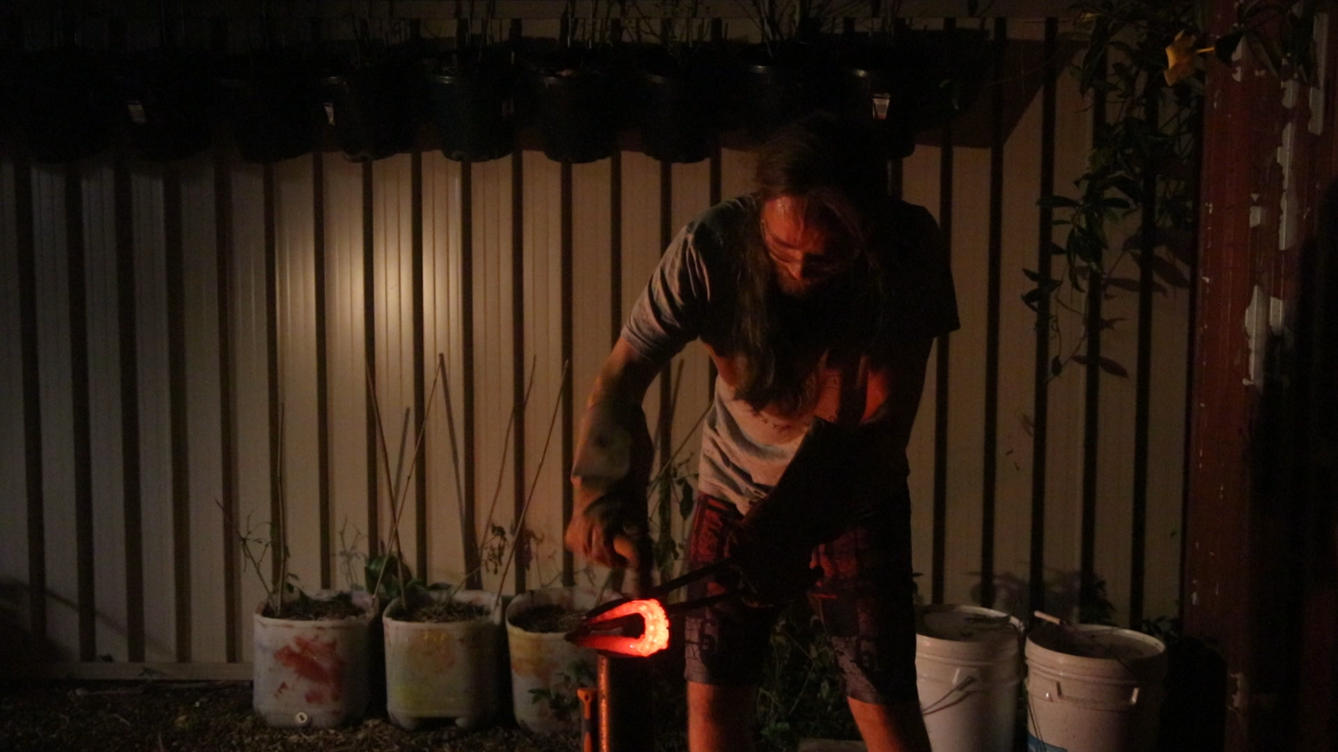 Axe Made From Bike Chain and an Old Rasp. Aka: Mad Maxe! : 13 Steps ...