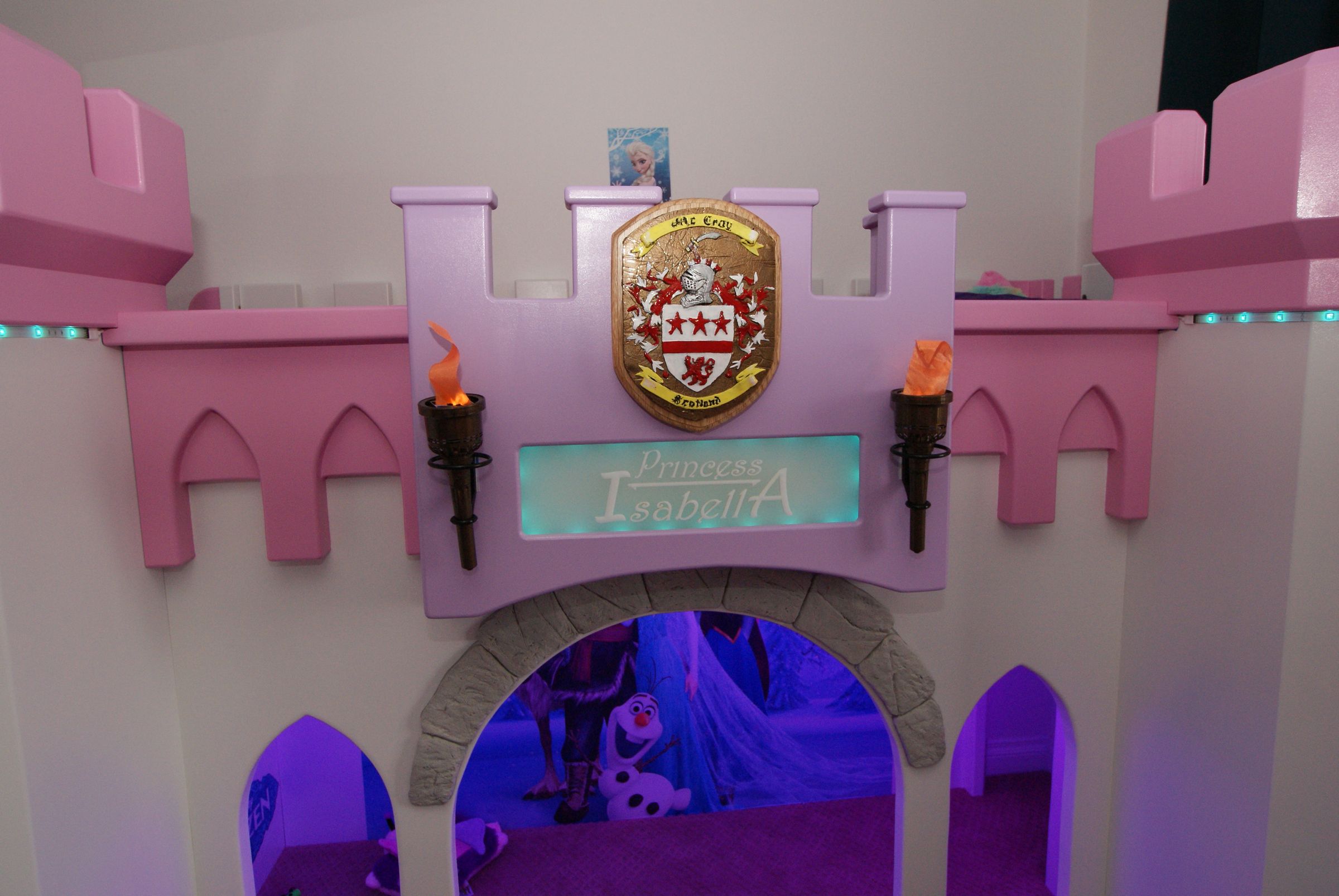 Building a Pretty Princess Castle Bed Your Child Will Love : 9 Steps ...