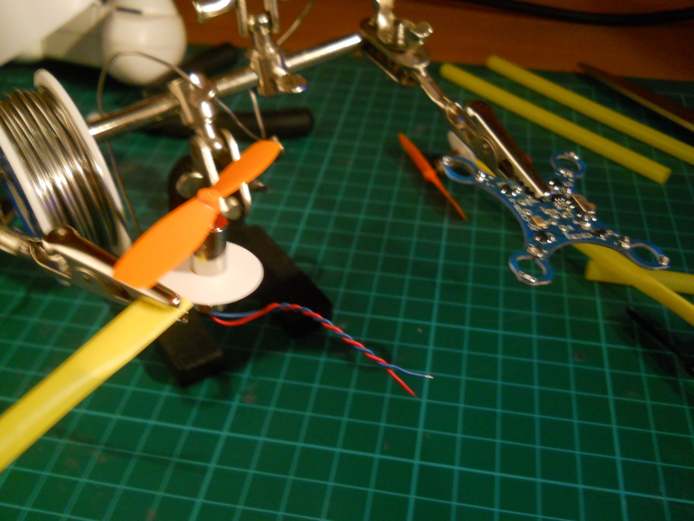 Solar Powered R/C Drone : 6 Steps (with Pictures) - Instructables