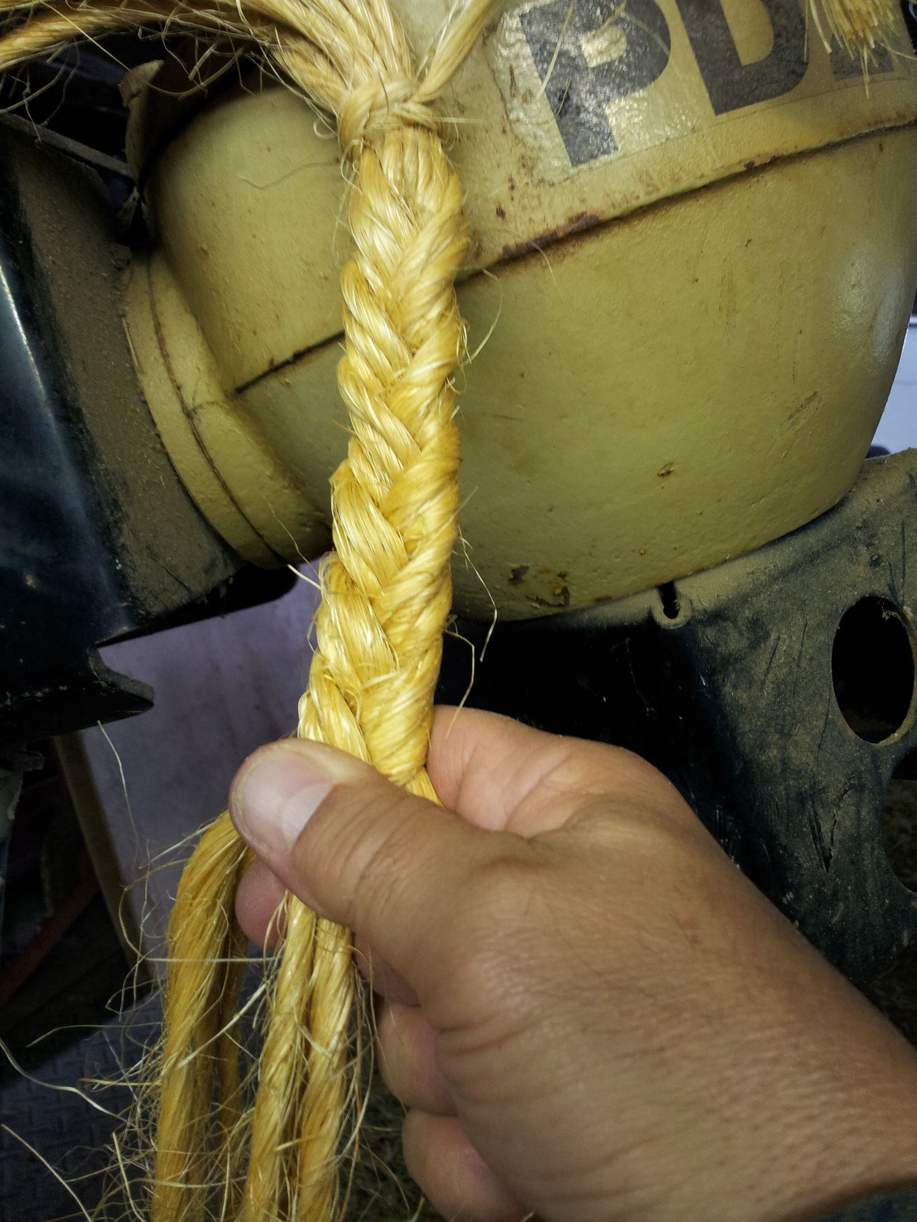 Rope From Bale Twine Waste : 7 Steps (with Pictures) - Instructables