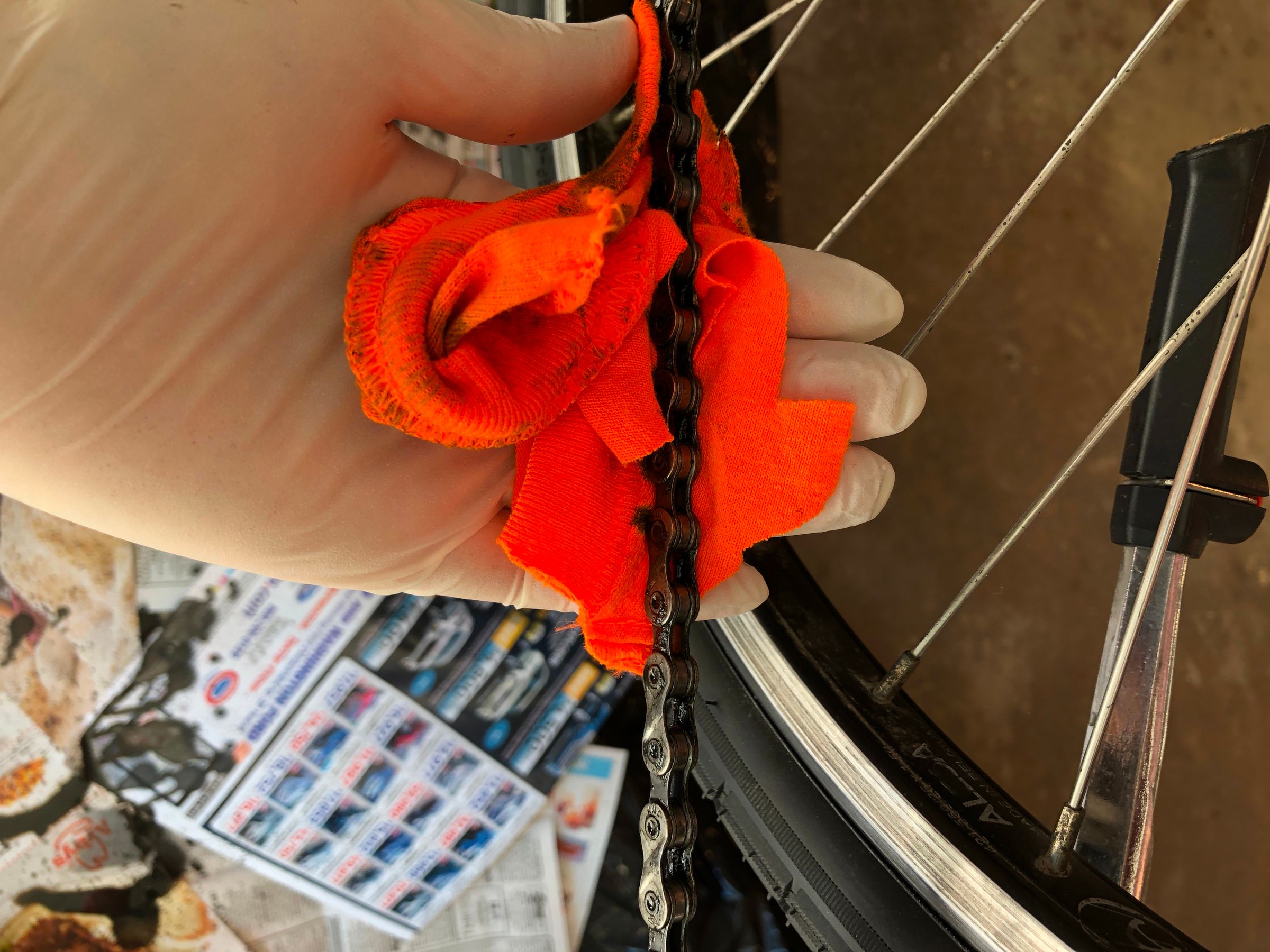Cleaning a Bicycle Chain With "Eternal" Kerosene. (Includes the ...