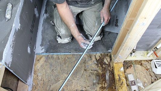 How to Build a Walk-In Shower (Part 2: Wedi Wall Installation) : 23 ...