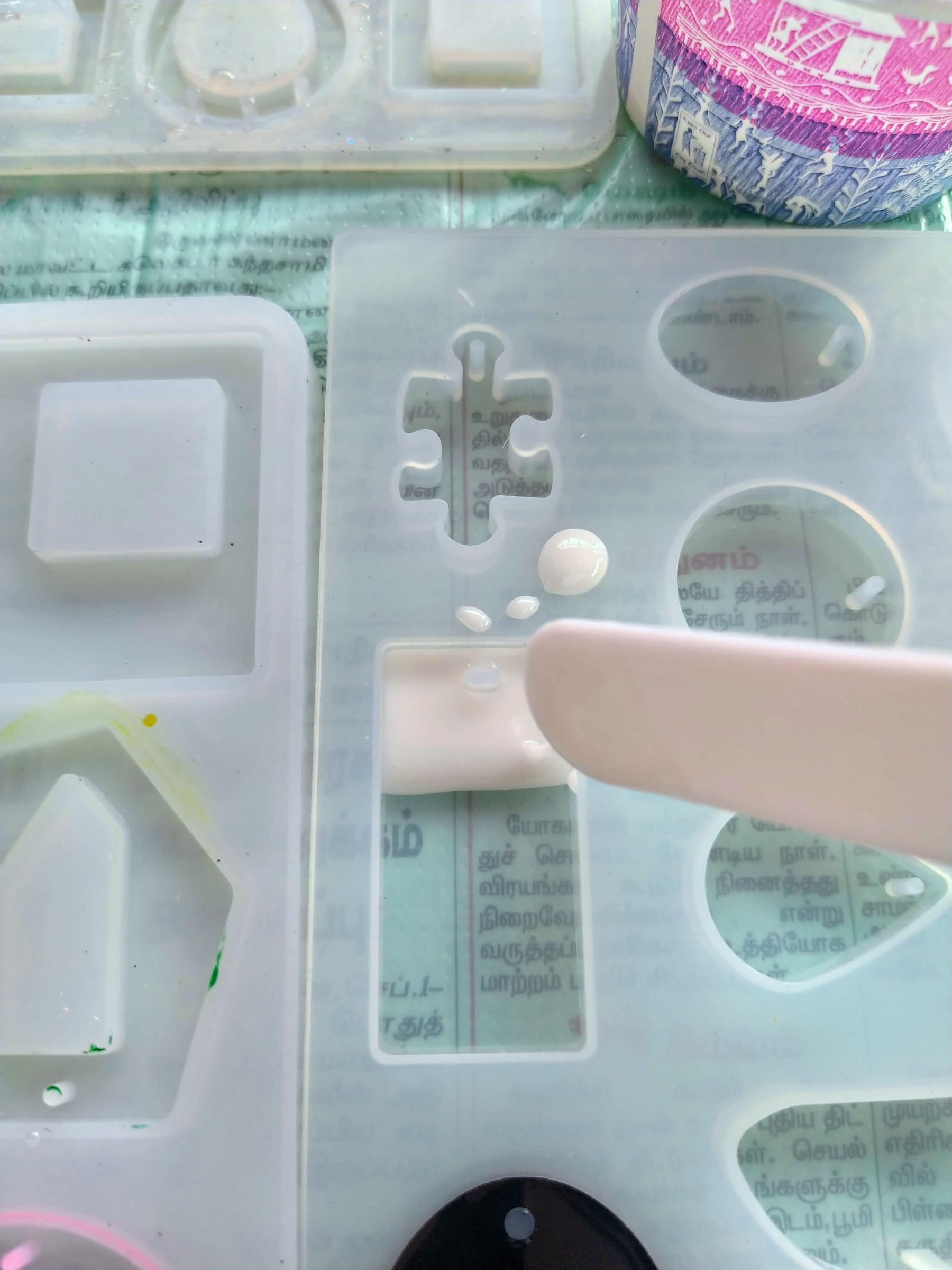 Botanical Resin Jewelry : 29 Steps (with Pictures) - Instructables