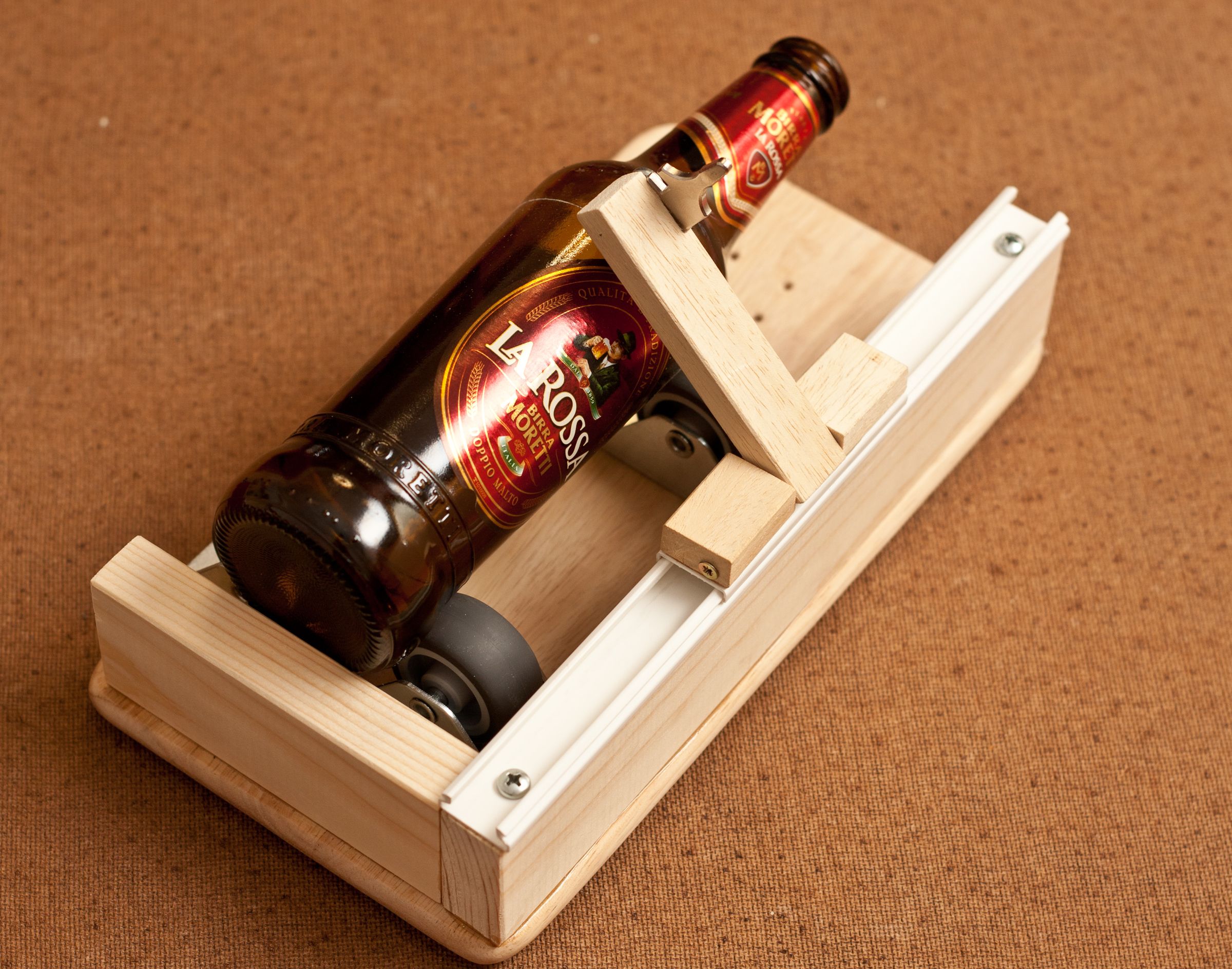 Easy Glass Bottle Cutter Made Up of Common Parts [UPDATED... Again ...