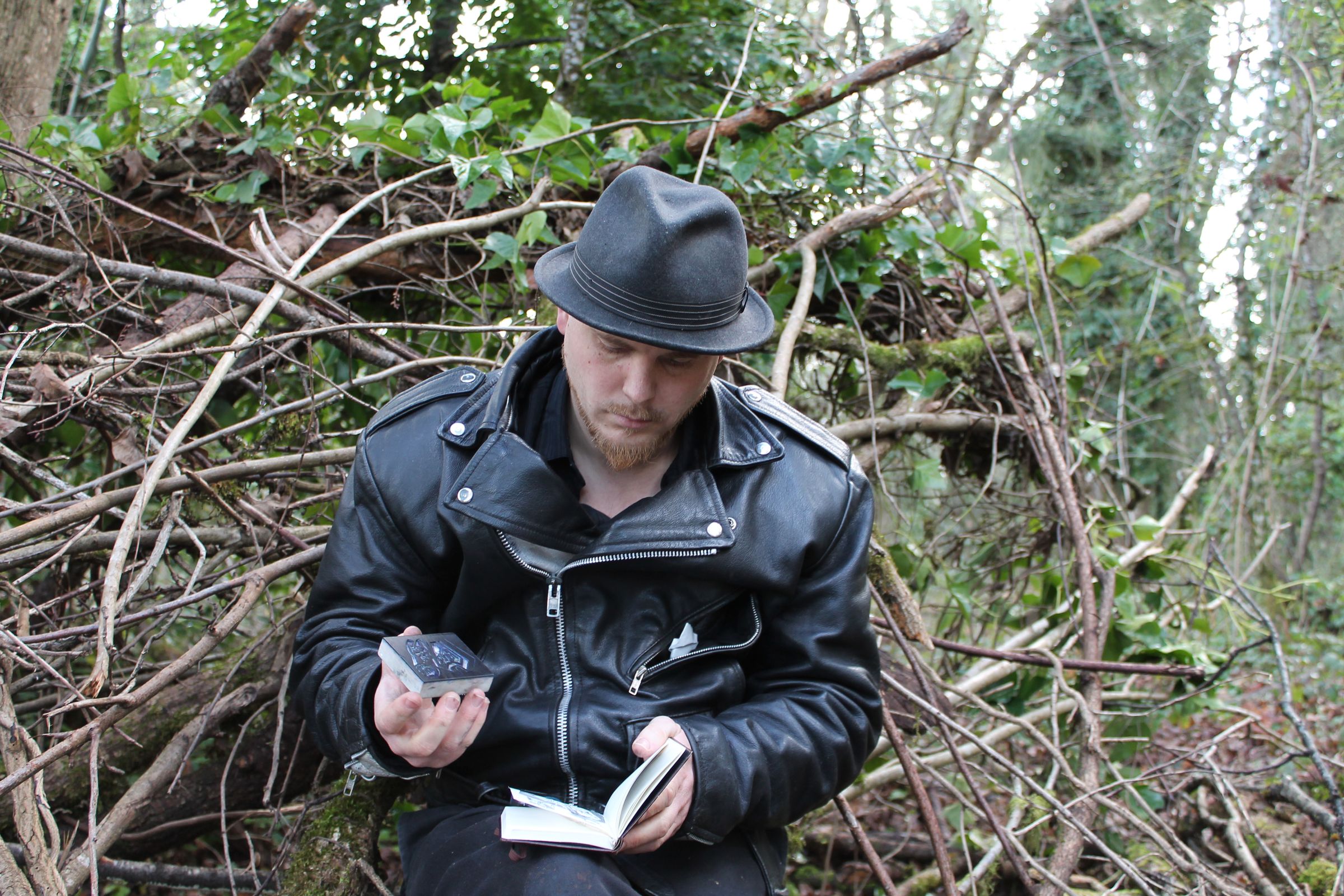 Letterboxing: the Secret Scavenger Hunt Game : 12 Steps (with Pictures ...