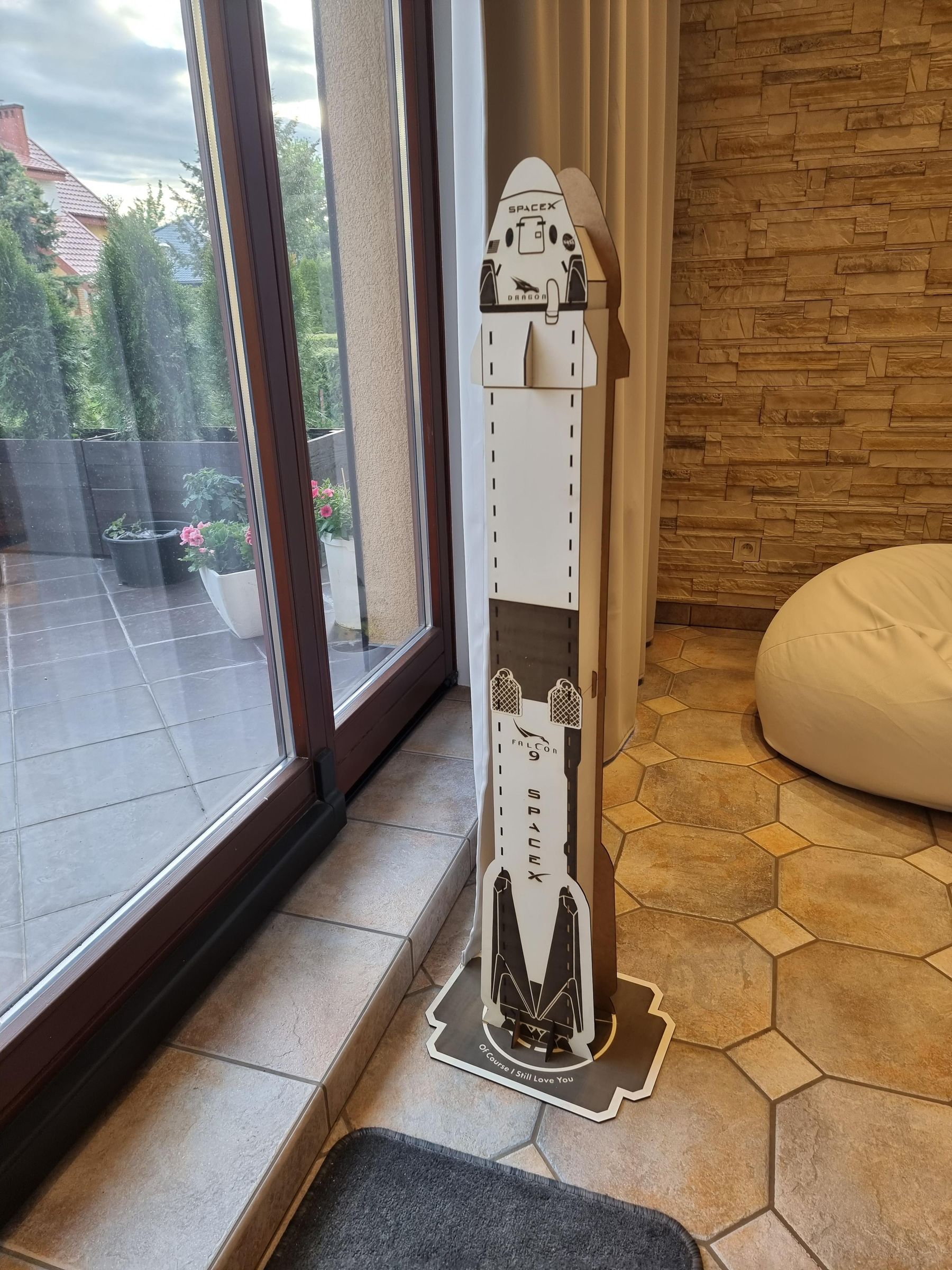 Falcon 9 Socks Dispenser, With Dragon and Doge on Board! : 11 Steps ...