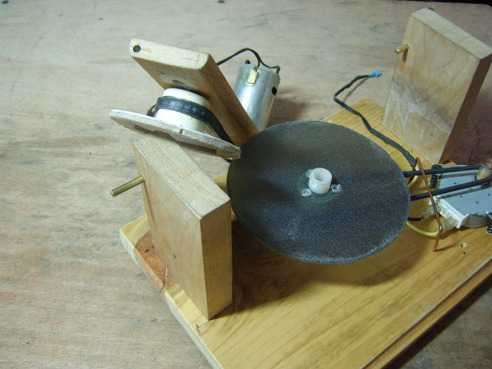 CD Polisher : 10 Steps (with Pictures) - Instructables