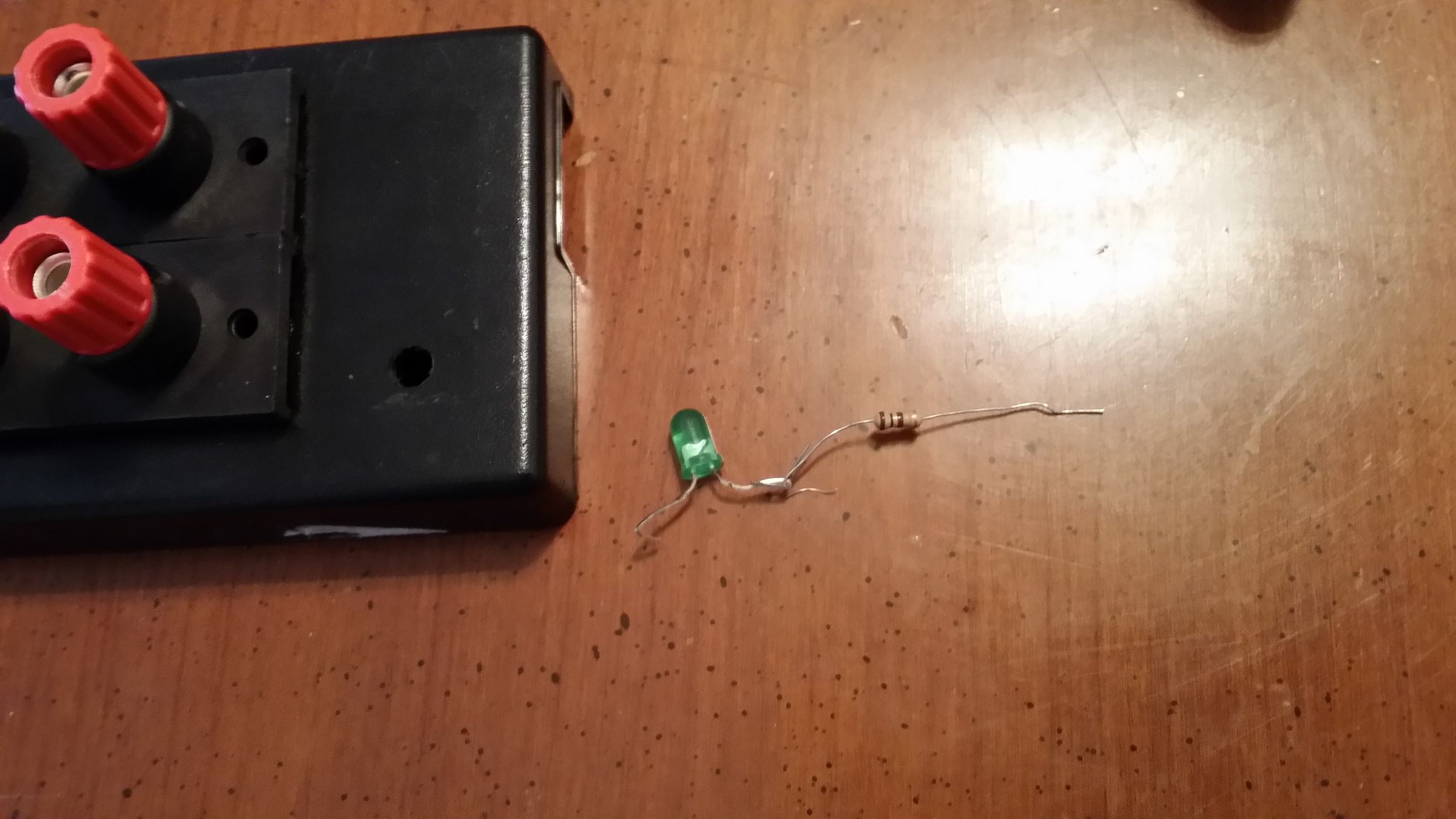 Easy Benchtop Power Supply : 8 Steps (with Pictures) - Instructables