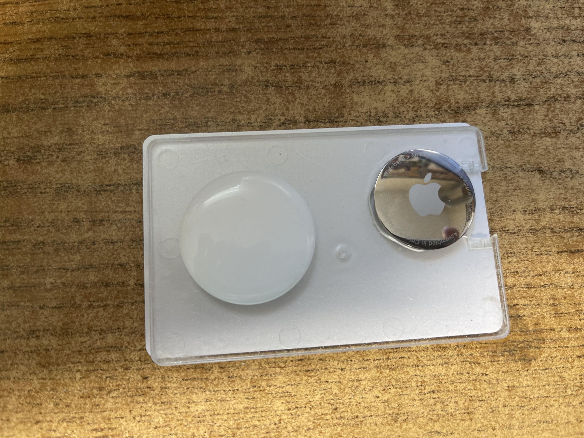 AirTag Credit Card : 6 Steps (with Pictures) - Instructables