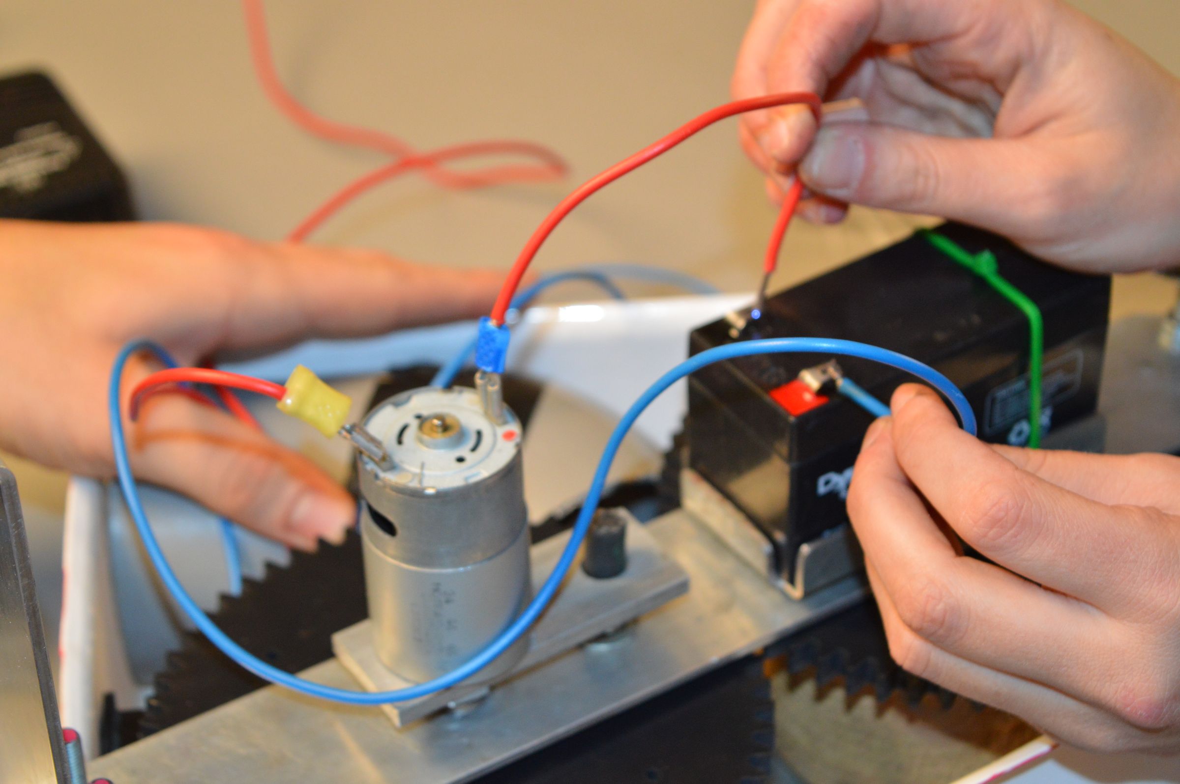 Detachable Ball Launcher : 10 Steps (with Pictures) - Instructables