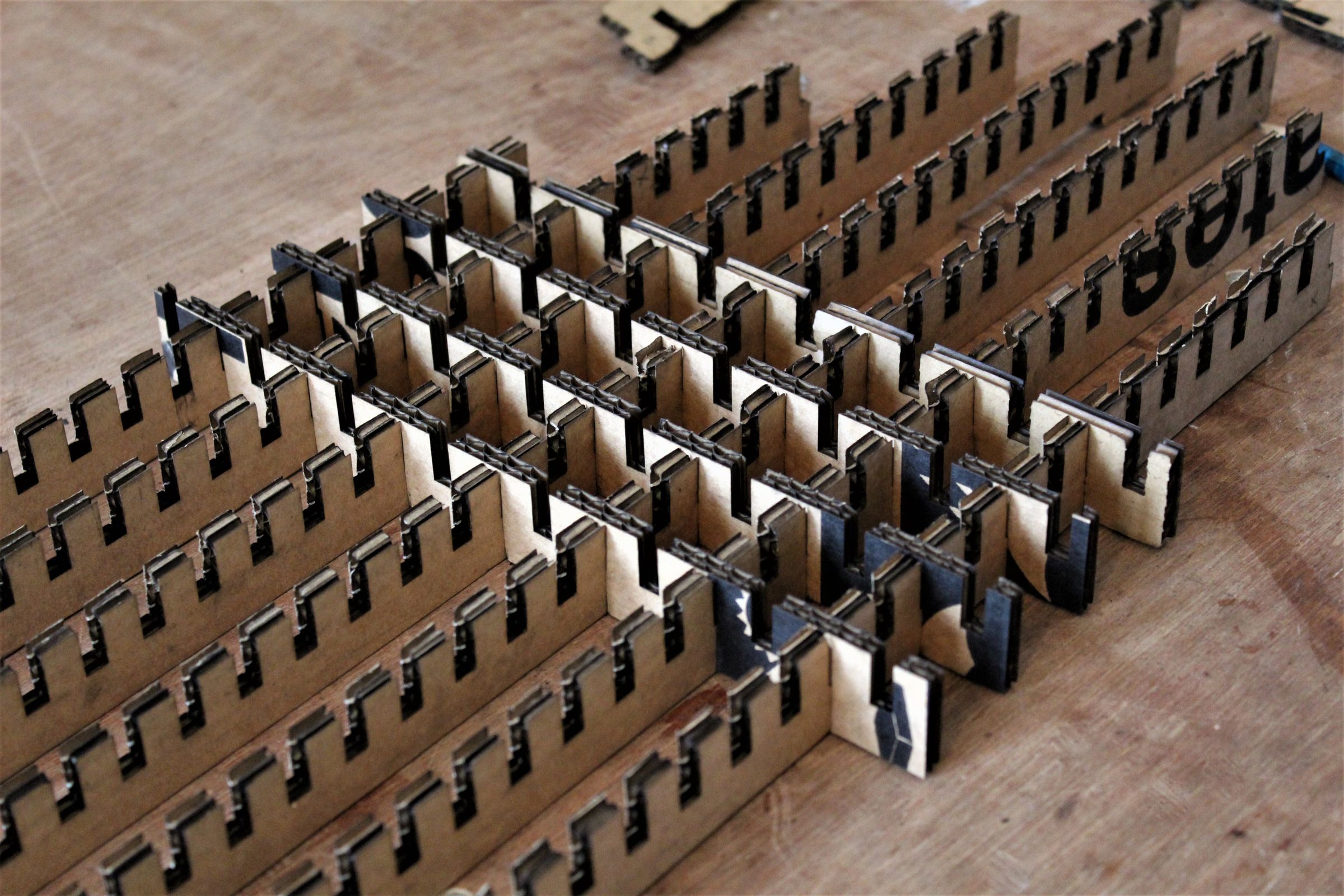 Quarter Iso-grid Cardboard Longboard : 15 Steps (with Pictures ...