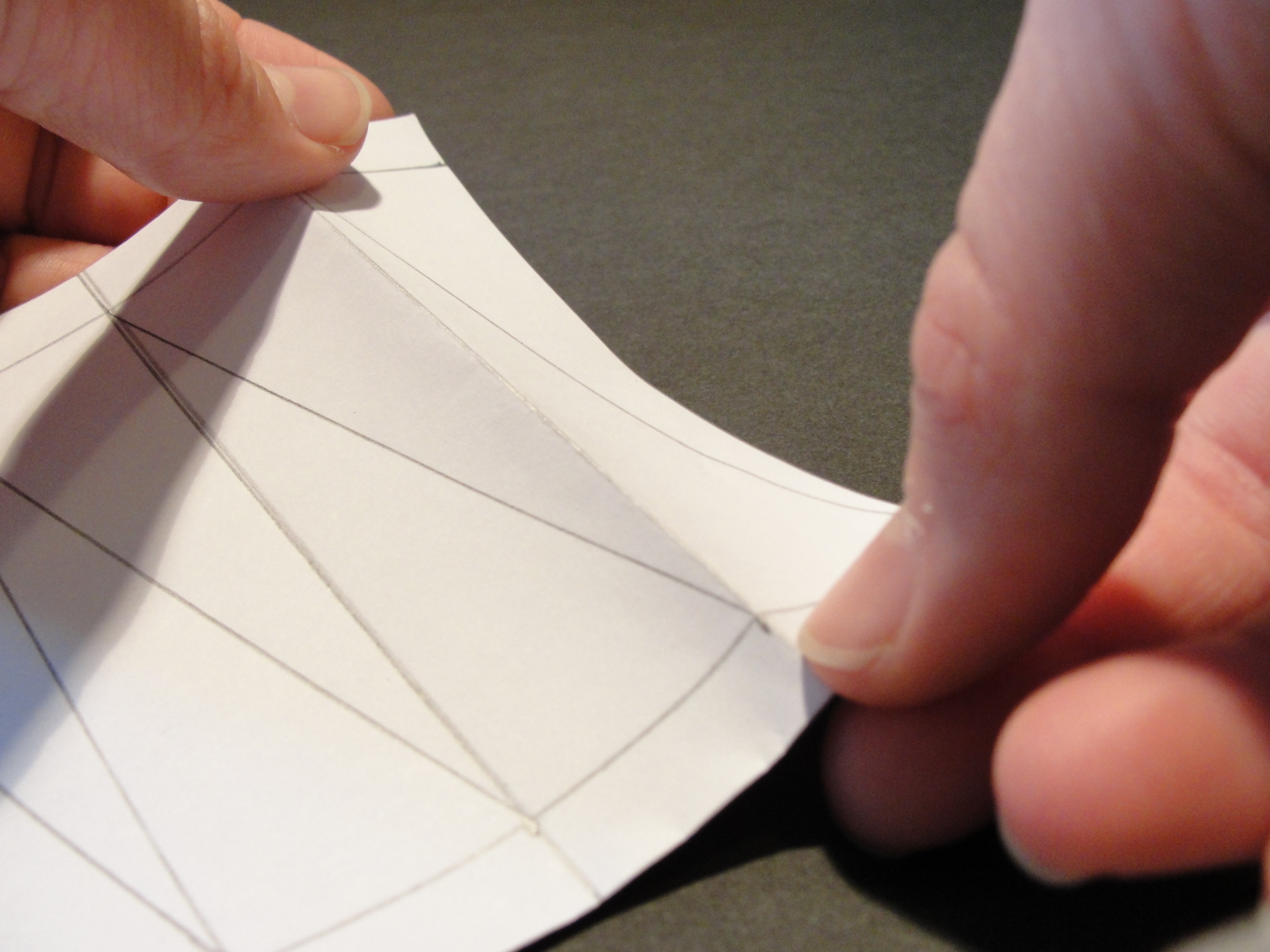 Paper DNA (Double Helix) : 11 Steps (with Pictures) - Instructables