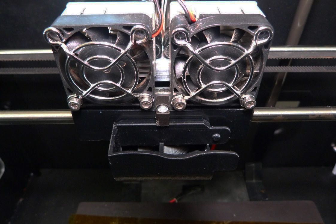 MM2X Makerbot Replicator 2X Alternative Extruder Installation : 13 ...