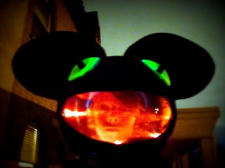 How to Build Your Own Deadmau5 Mouse Head Helmet! : 12 Steps (with ...