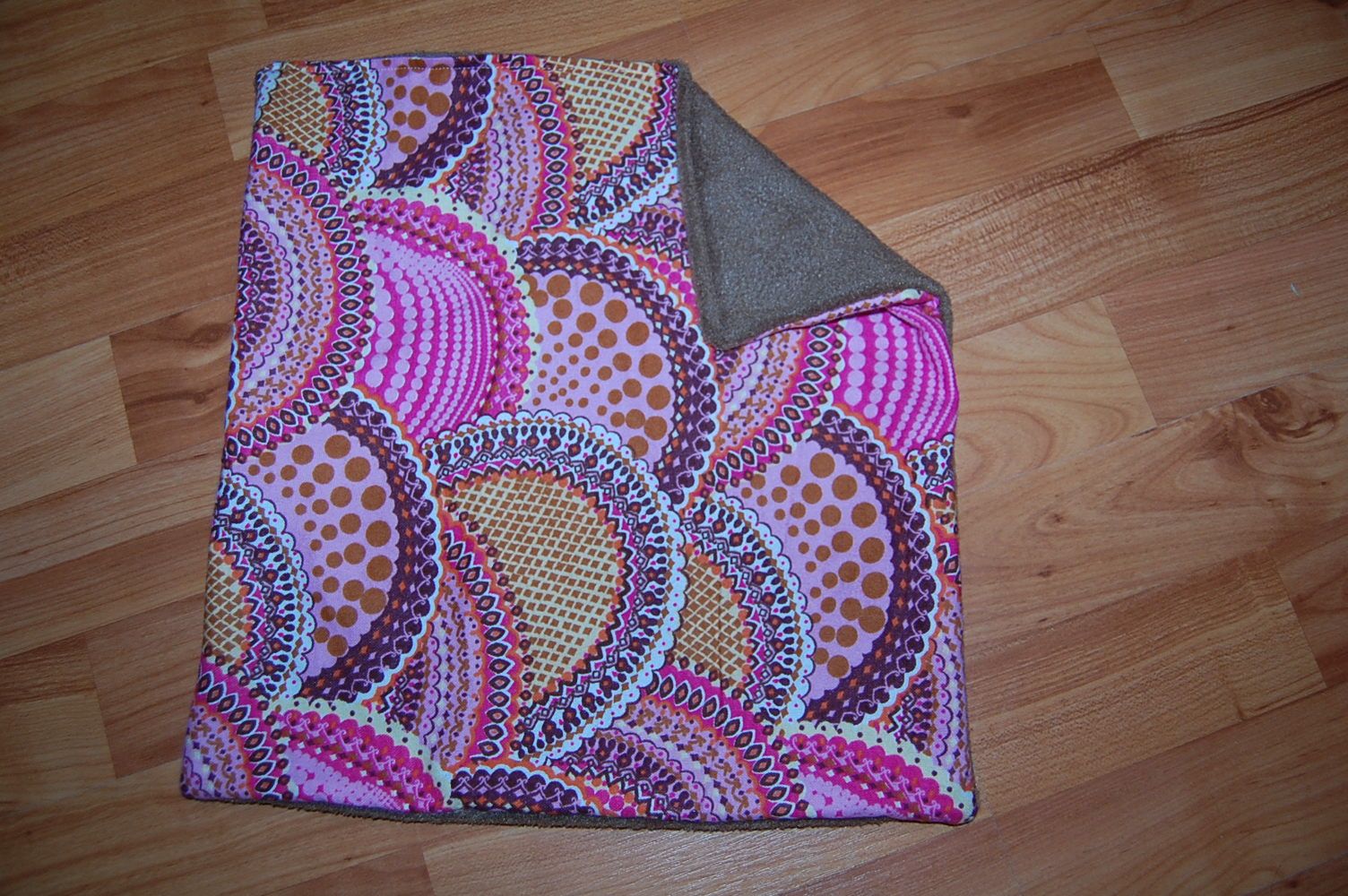 How to Make a Quillow (blanket/pillow) : 6 Steps - Instructables