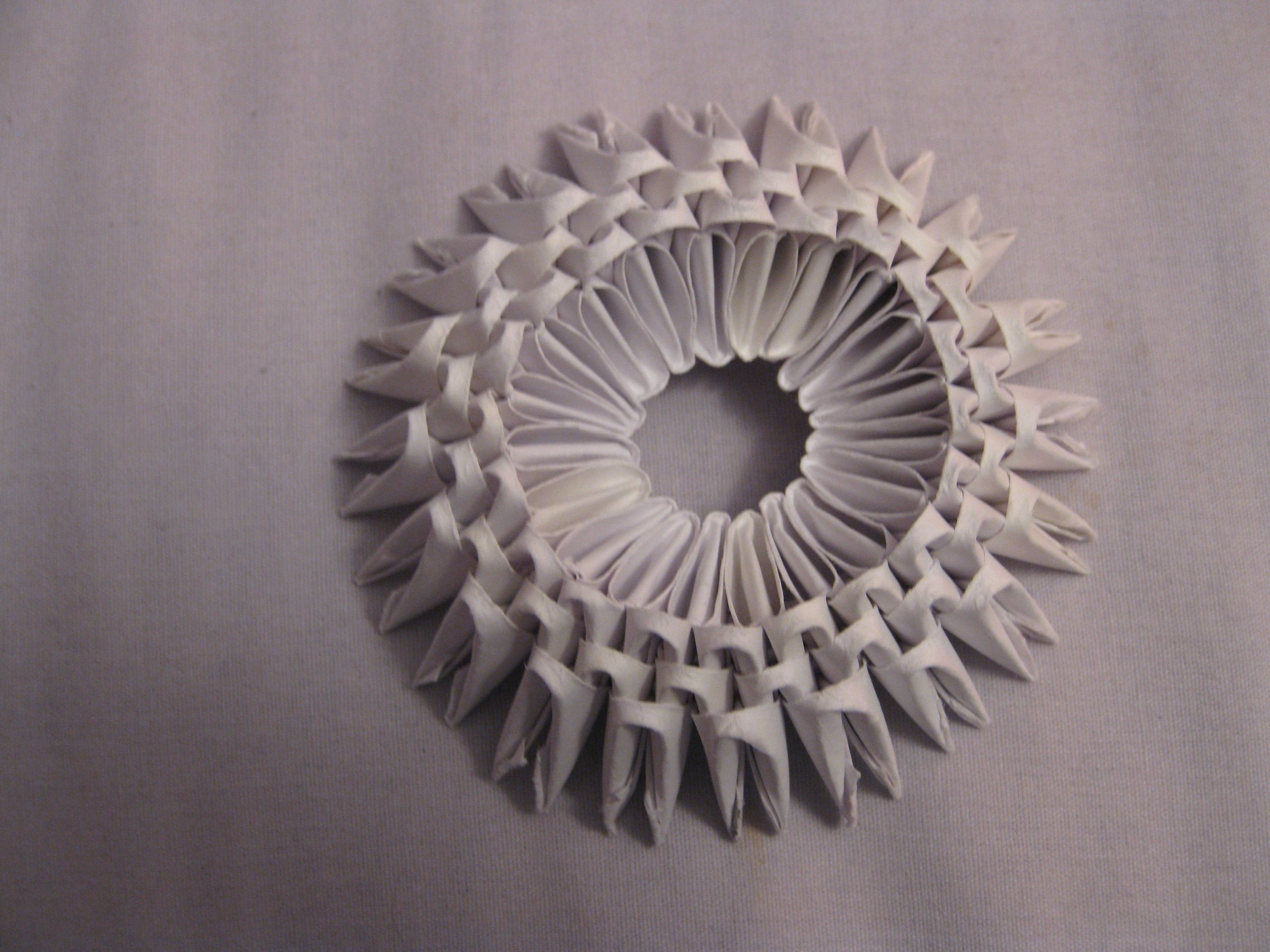 Modular Origami Swan : 11 Steps (with Pictures) - Instructables
