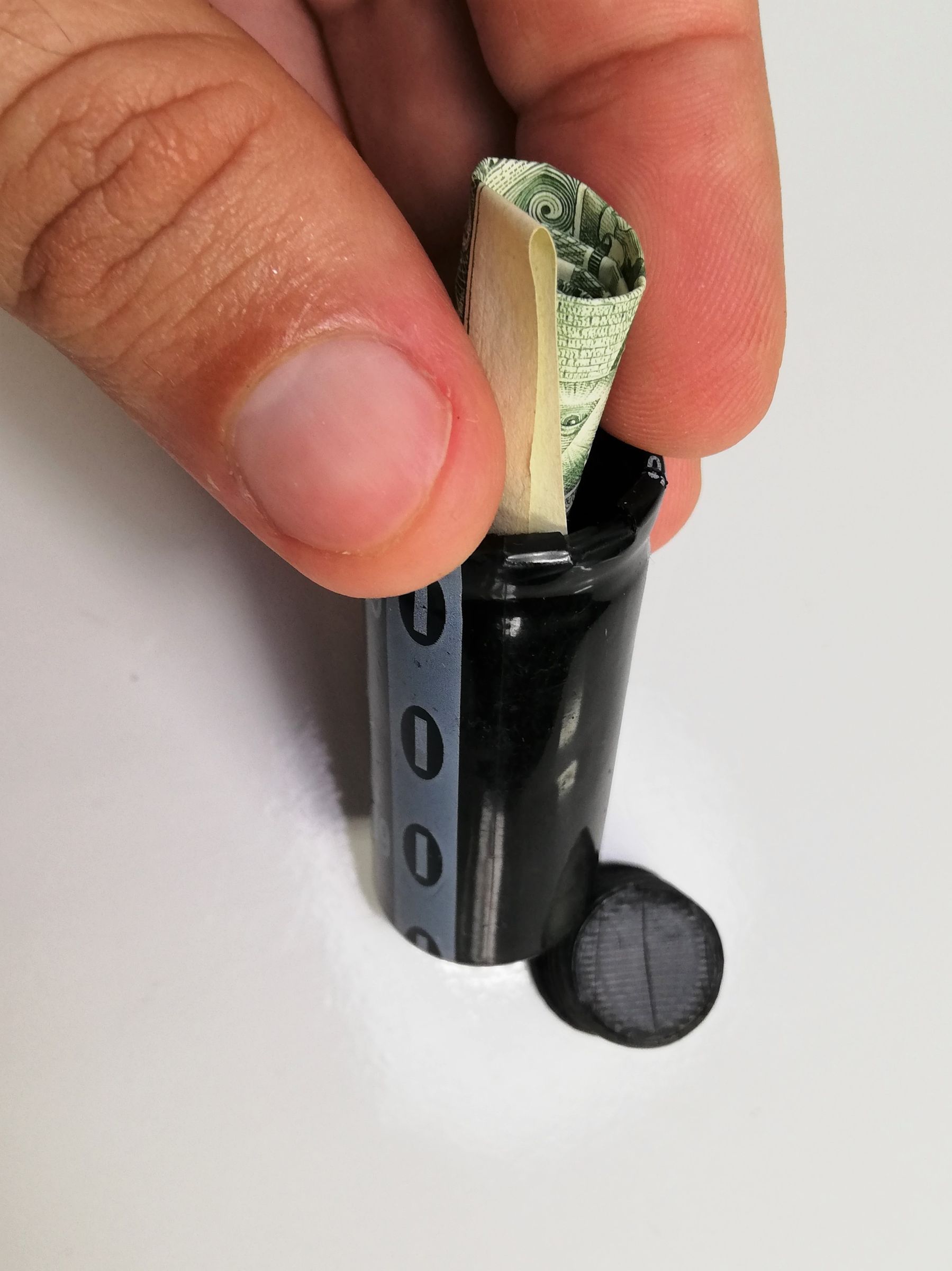 3D Printed Fake Capacitor Compartment : 8 Steps (with Pictures ...