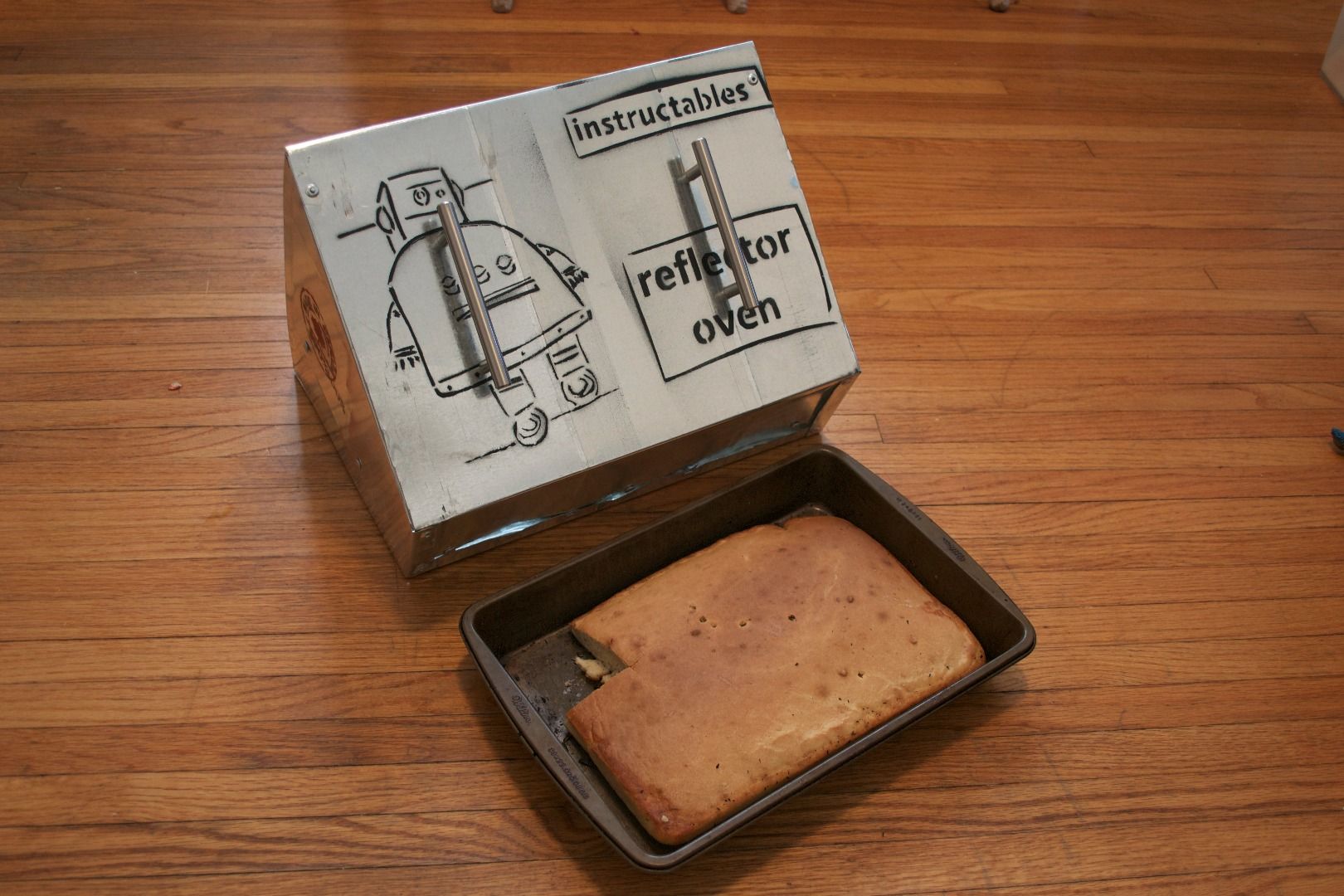 Reflector Oven for Campfires : 10 Steps (with Pictures) - Instructables