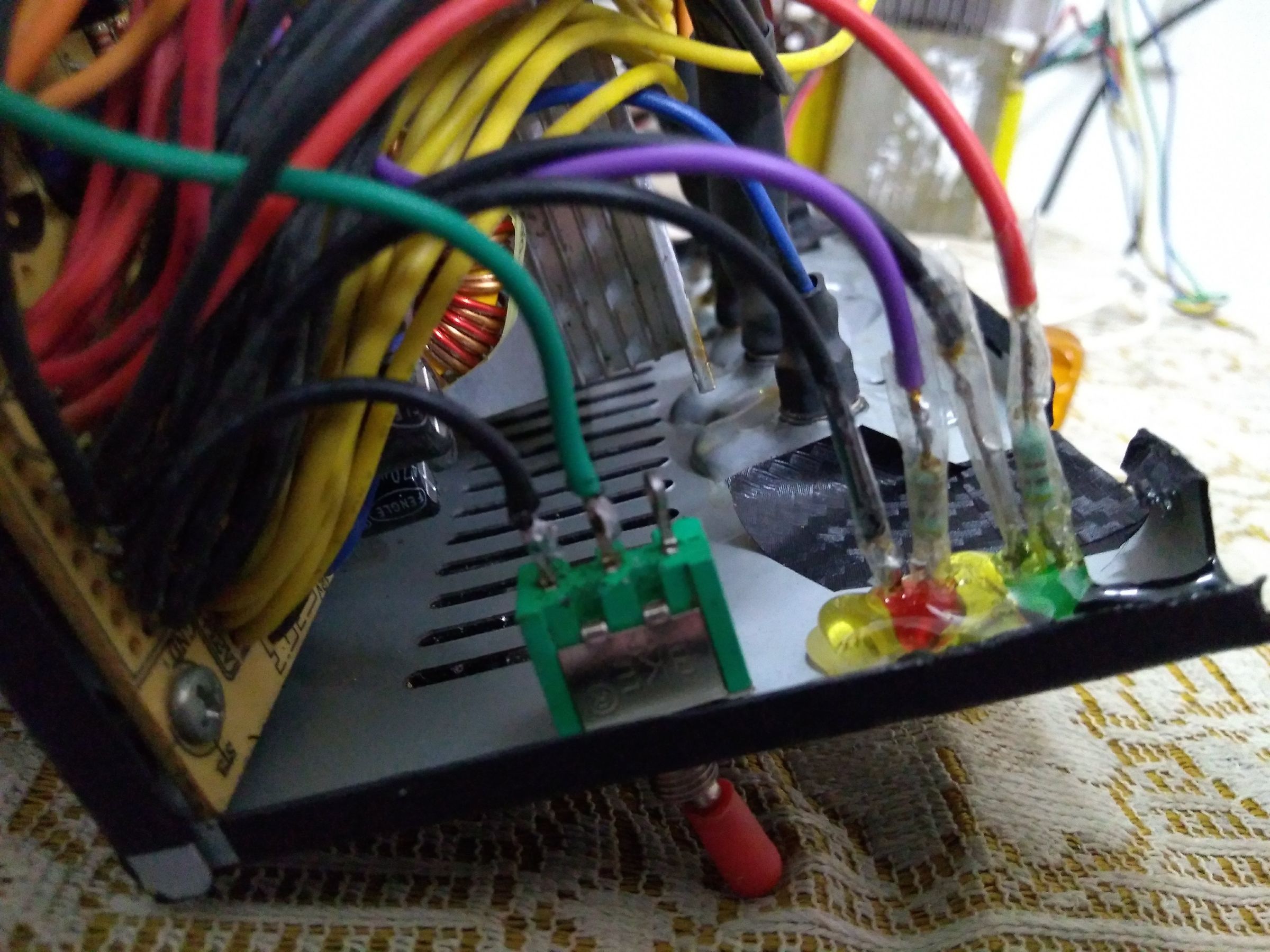 Fixed Output Lab Bench Power Supply( ATX Hacked) : 15 Steps - Instructables