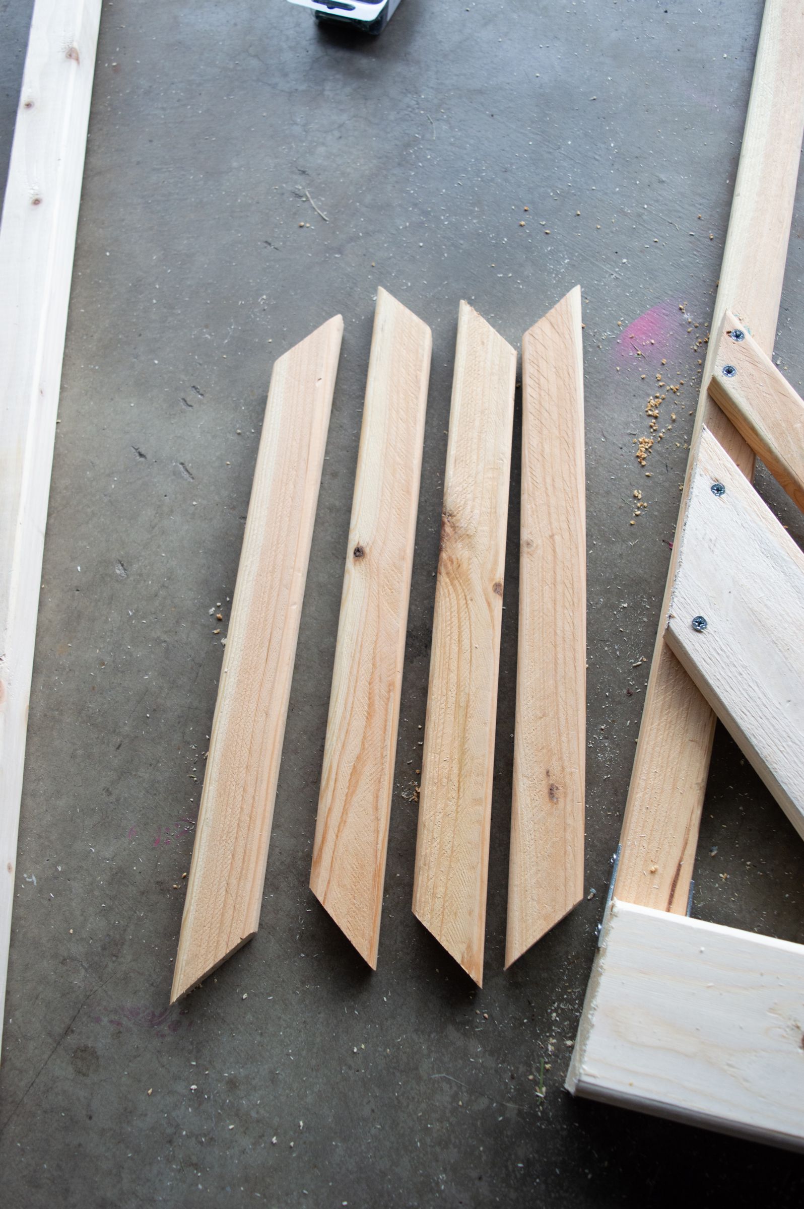 Chevron Adirondack Chair : 18 Steps (with Pictures) - Instructables