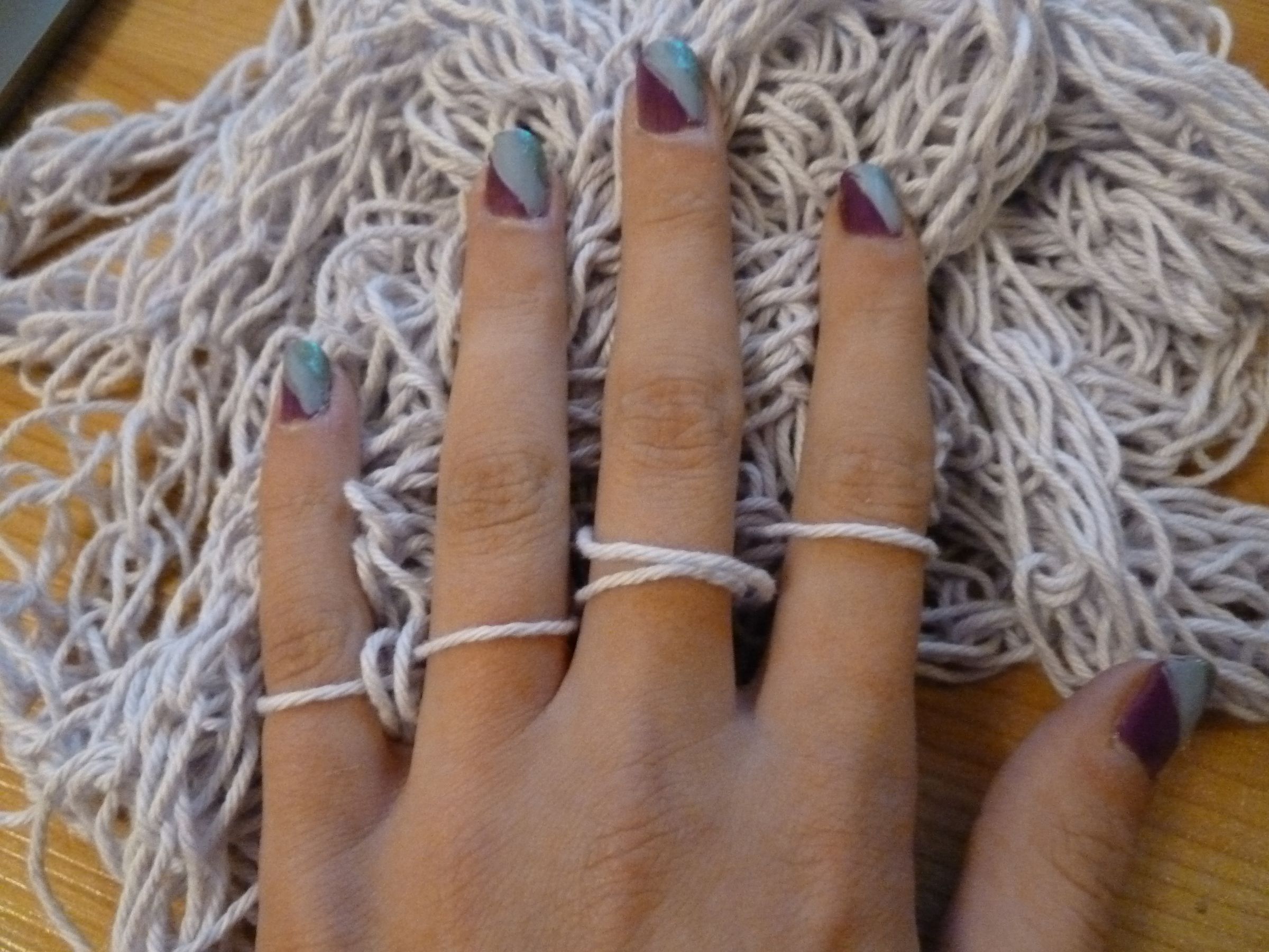 HANDmade Scarf : 6 Steps (with Pictures) - Instructables