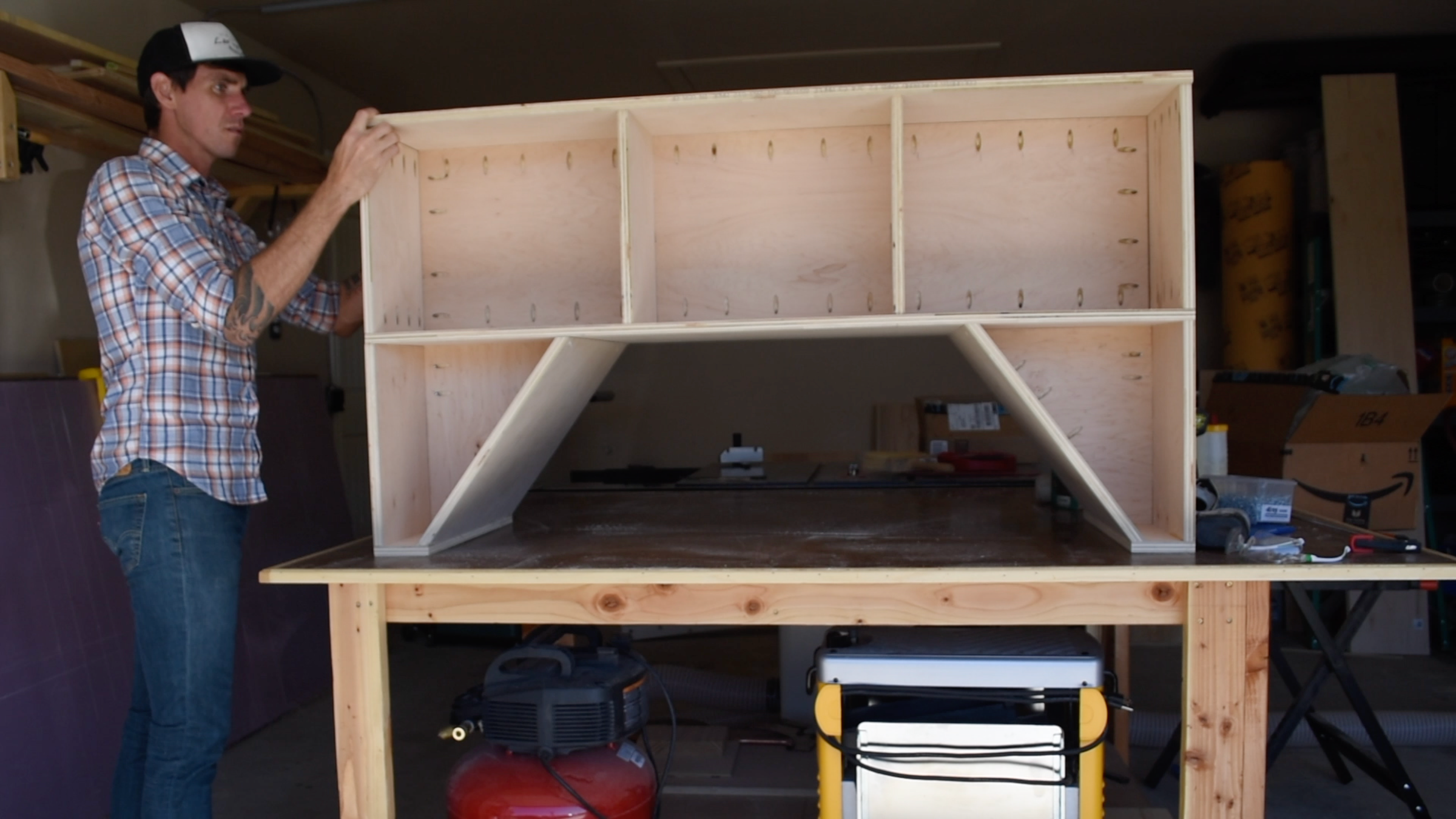 How to Build an Awesome Reading Nook With Book Storage. : 6 Steps (with ...